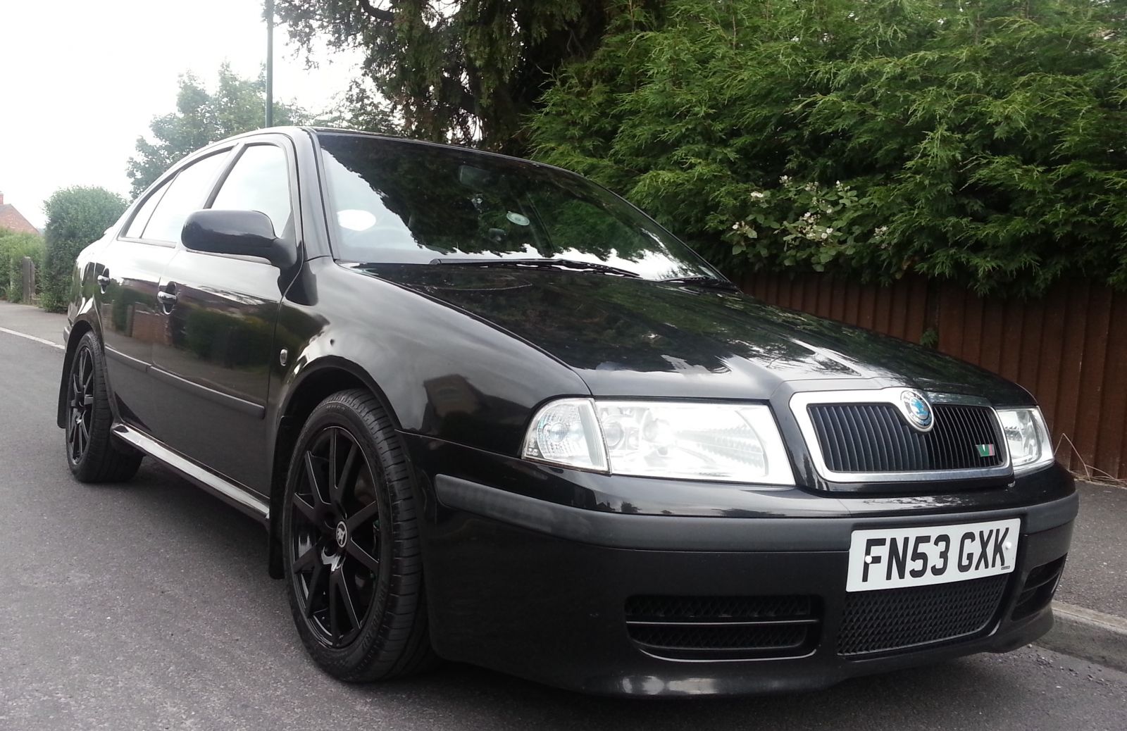 Mk1 Octavia VRS Hatch. Black Magic. 53 plate 118K NOW ?1495 - BRISKODA