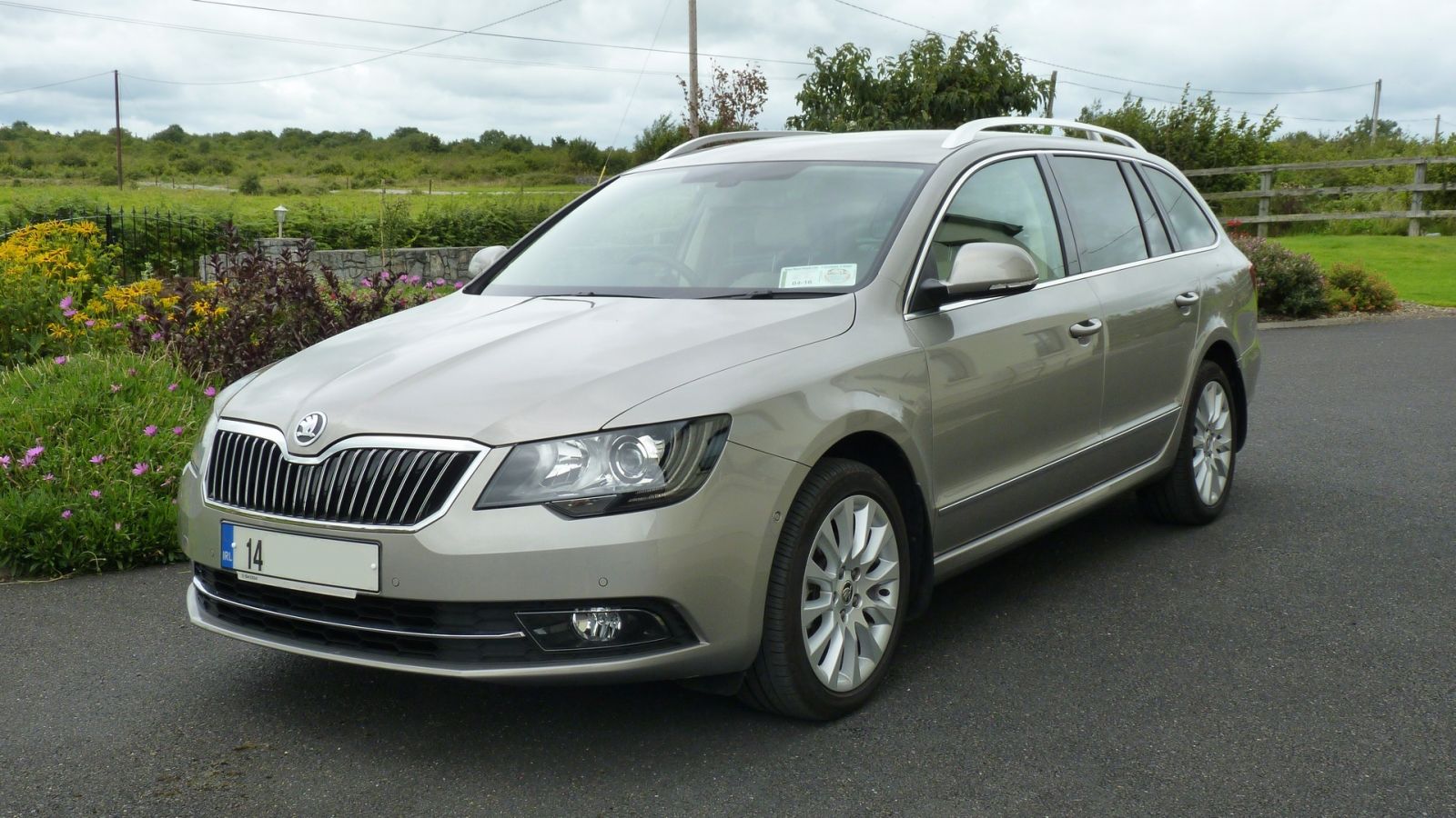 Pictures please - Skoda Superb Mk2 (2008-2015) - BRISKODA