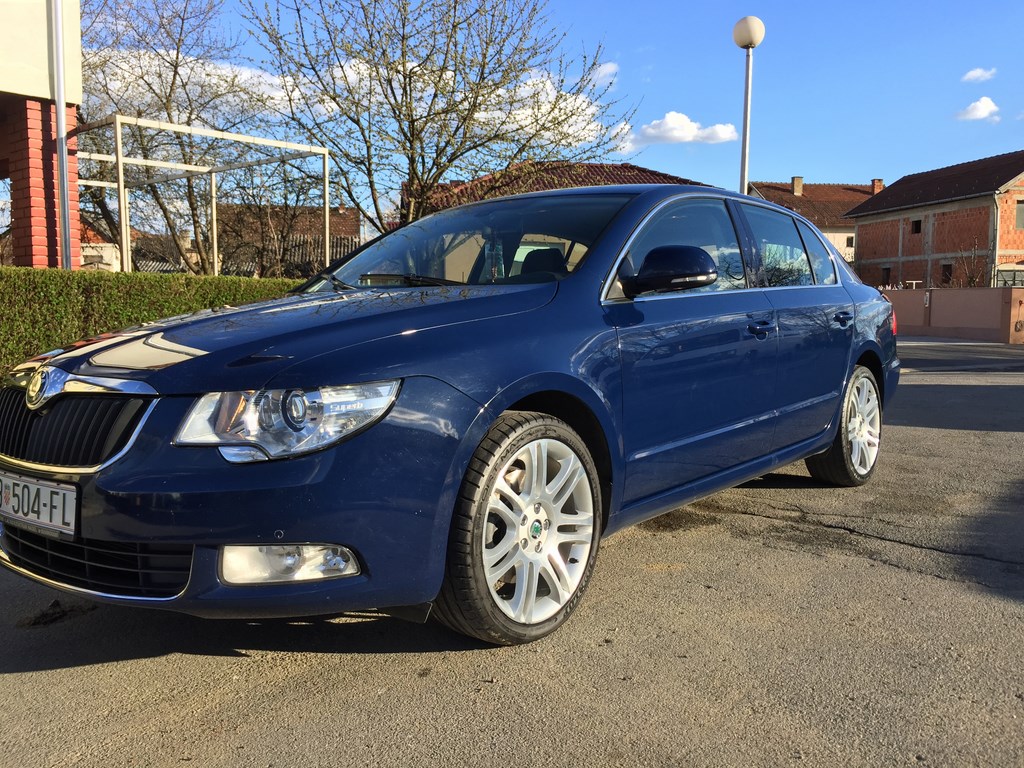 IMG 0212 - Superb MK II 2008-2015 - BRISKODA