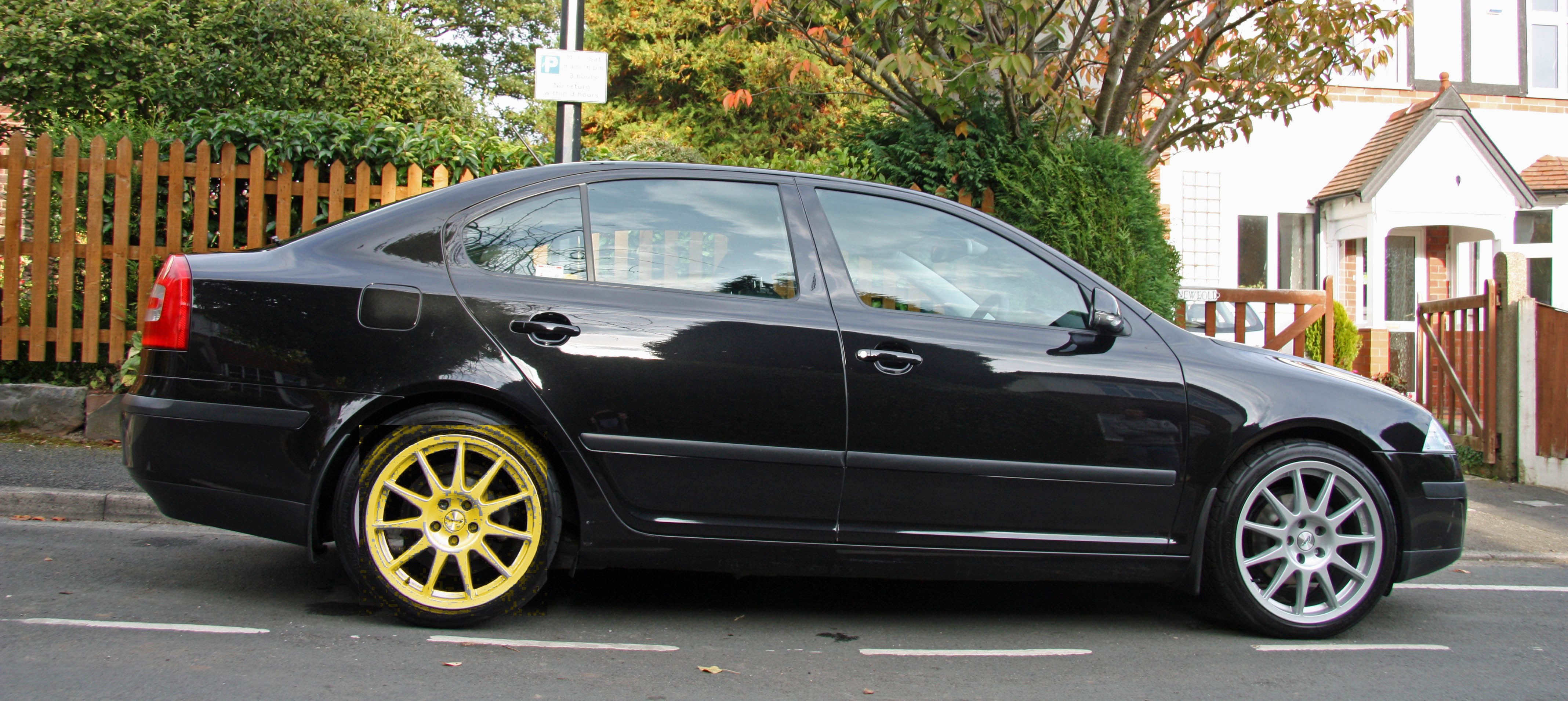 Speedline Turini in gold...........now there's tempting - Skoda Octavia ...