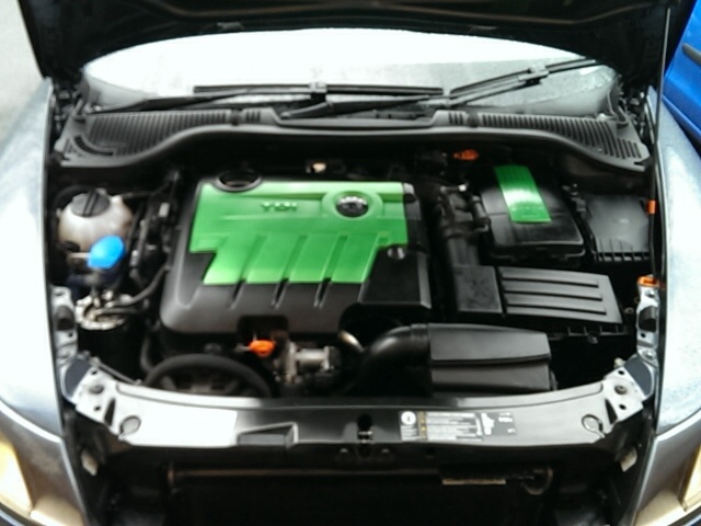 Octavia vrs tdi cr engine bay - Skoda Octavia Mk2 (2004 - 2013) - BRISKODA