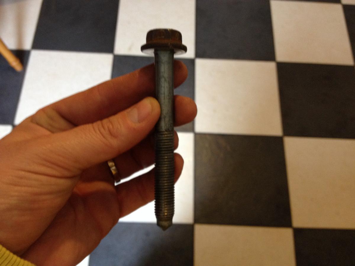 Wish bone bolt - Skoda Fabia Mk1 (1999-2007) - BRISKODA