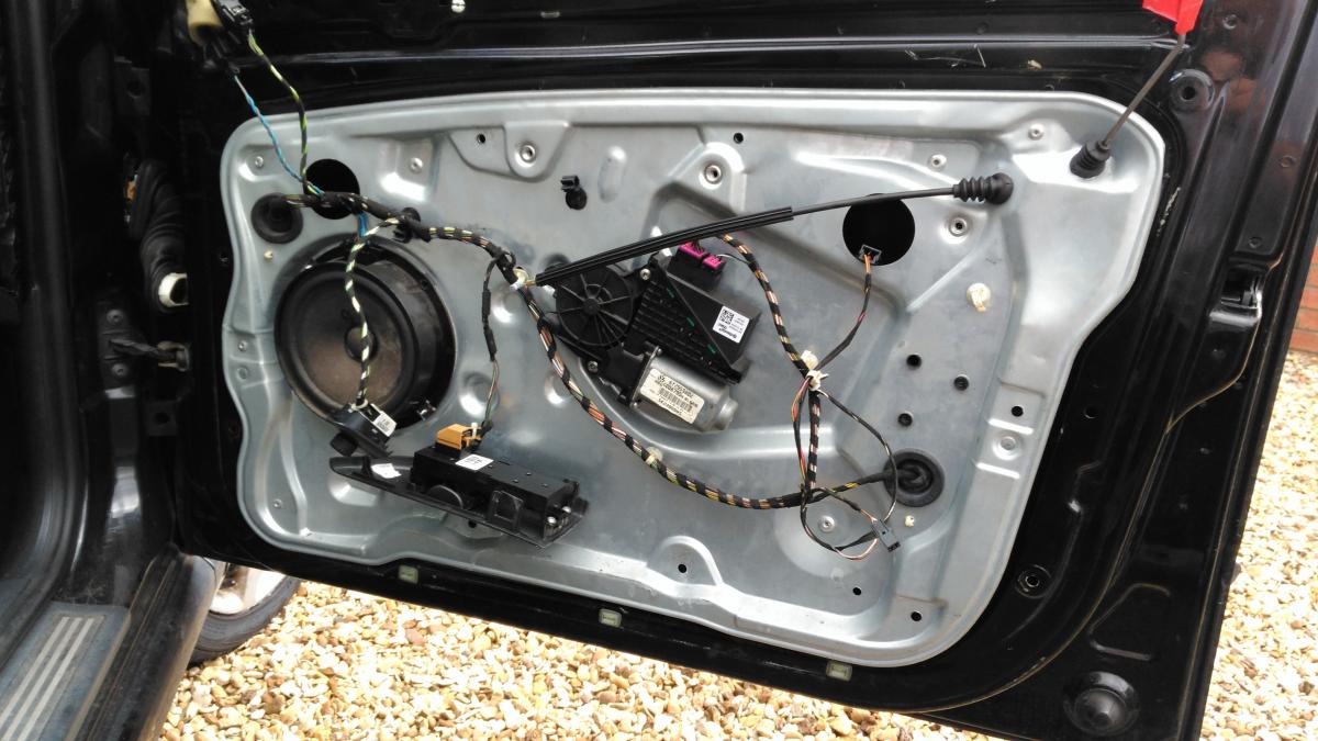 Bit of help with closing windows - Skoda Fabia Mk1 (1999-2007) - BRISKODA