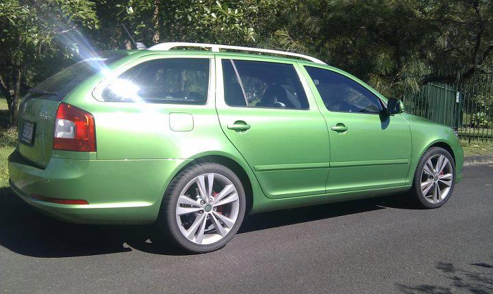 Rallye Green Octavia - Skoda Octavia Mk2 (2004 - 2013) - BRISKODA