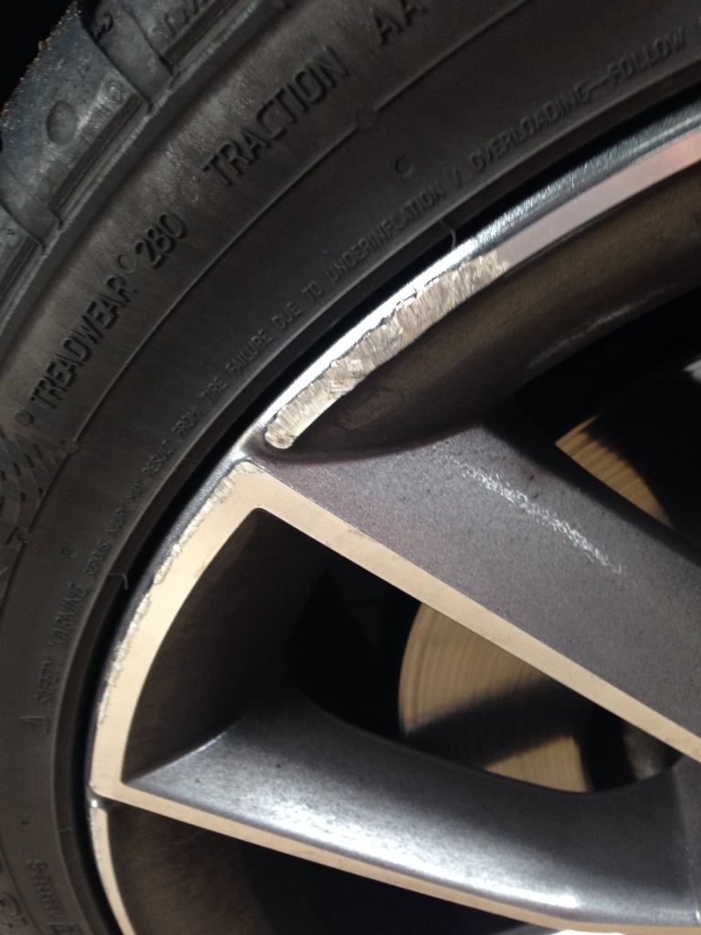 Curbed alloys! - Skoda Octavia Mk3 (2013 - 2020) - BRISKODA