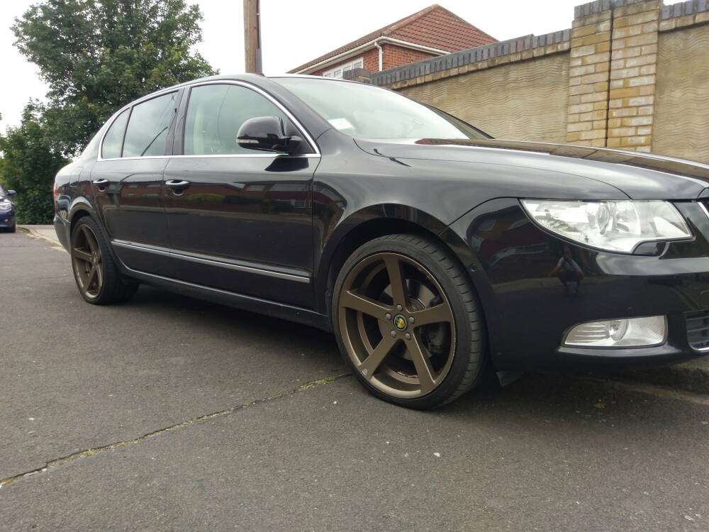 2009 mk2 SuperB - Superb Projects - BRISKODA