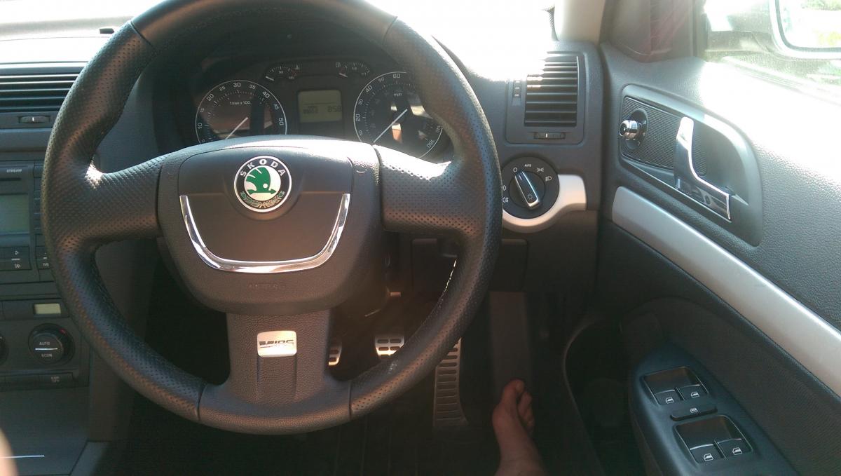 A few nice little interior upgrades! - Skoda Octavia Mk2 (2004 - 2013 ...