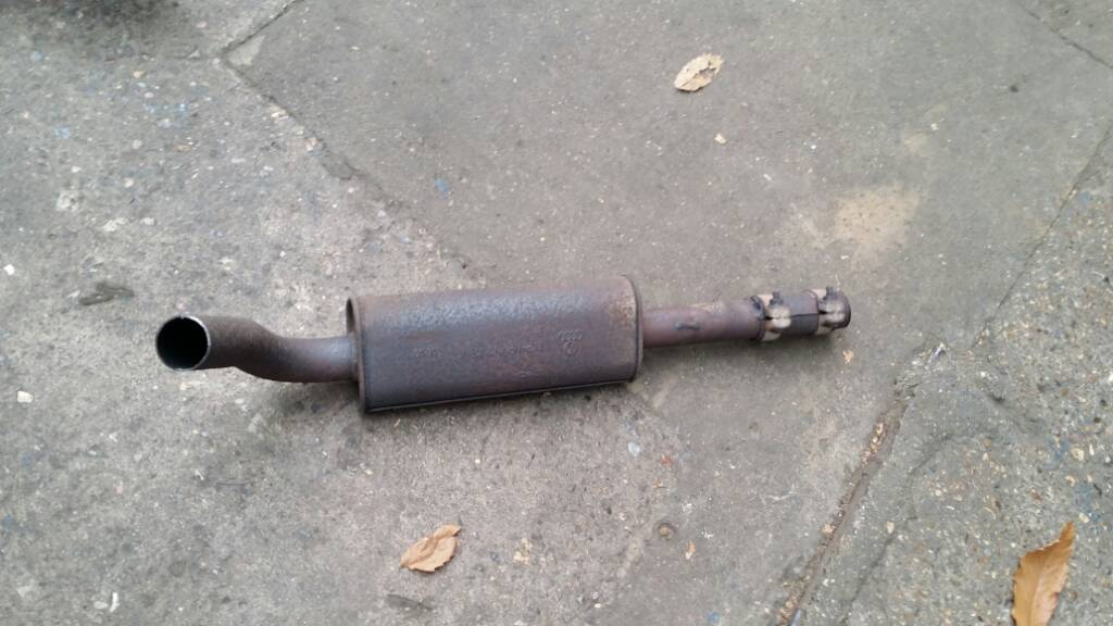 Octavia mk1 back box and center box - Parts For Sale - BRISKODA