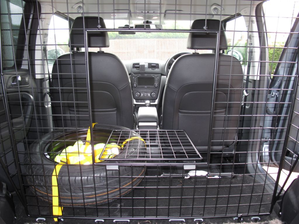 Yeti Dog guard/luggage restraint & sunvisors - Page 2 - Skoda Yeti ...
