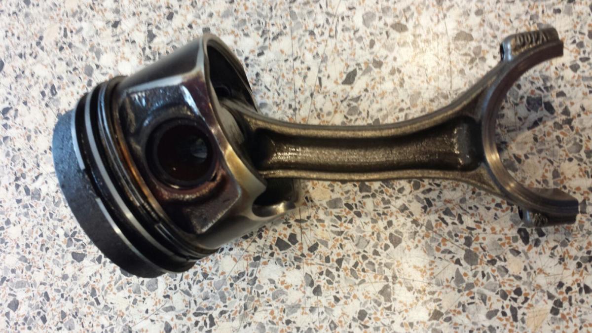 Throwing A Diesel Engine Rod