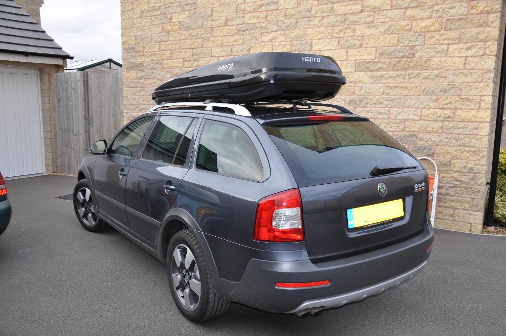 Scout + Wispbars .... and now + roof box - Skoda Octavia Mk2 (2004 ...