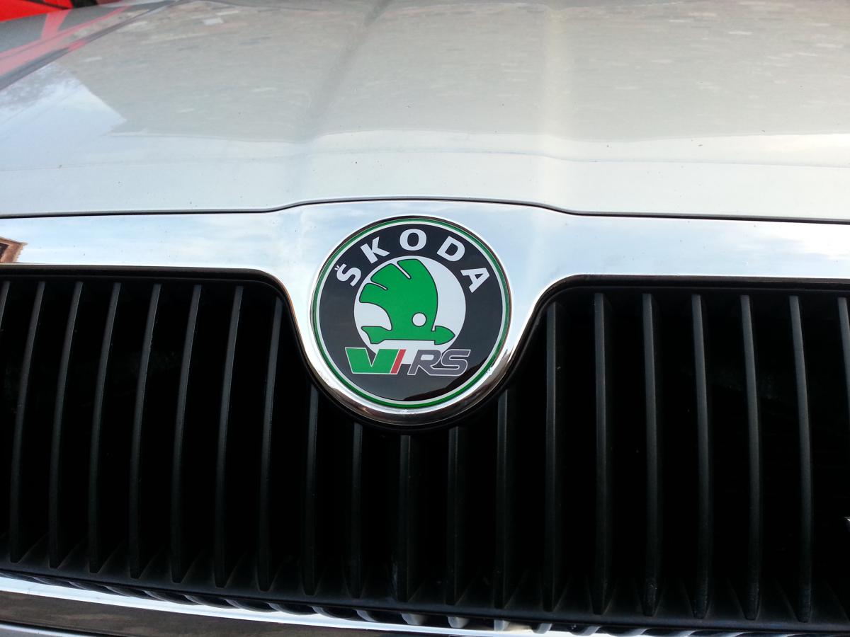 Bonnet badge replacement....... - Skoda Octavia Mk1 (1996-2004) - BRISKODA