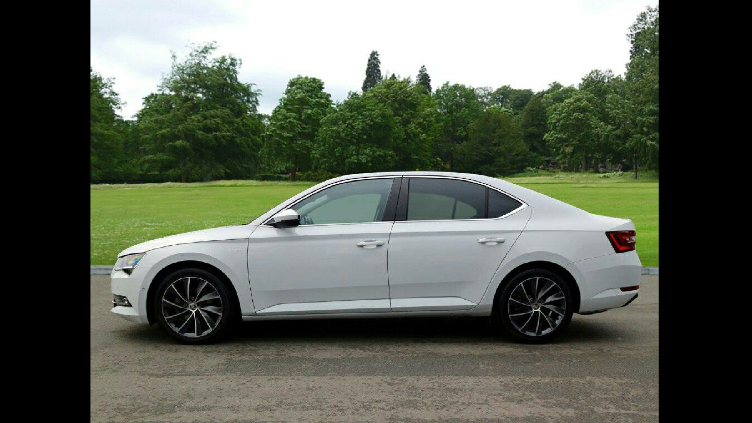 Bought a 220 today :) - Skoda Superb Mk3 (2015 - 2023) - BRISKODA