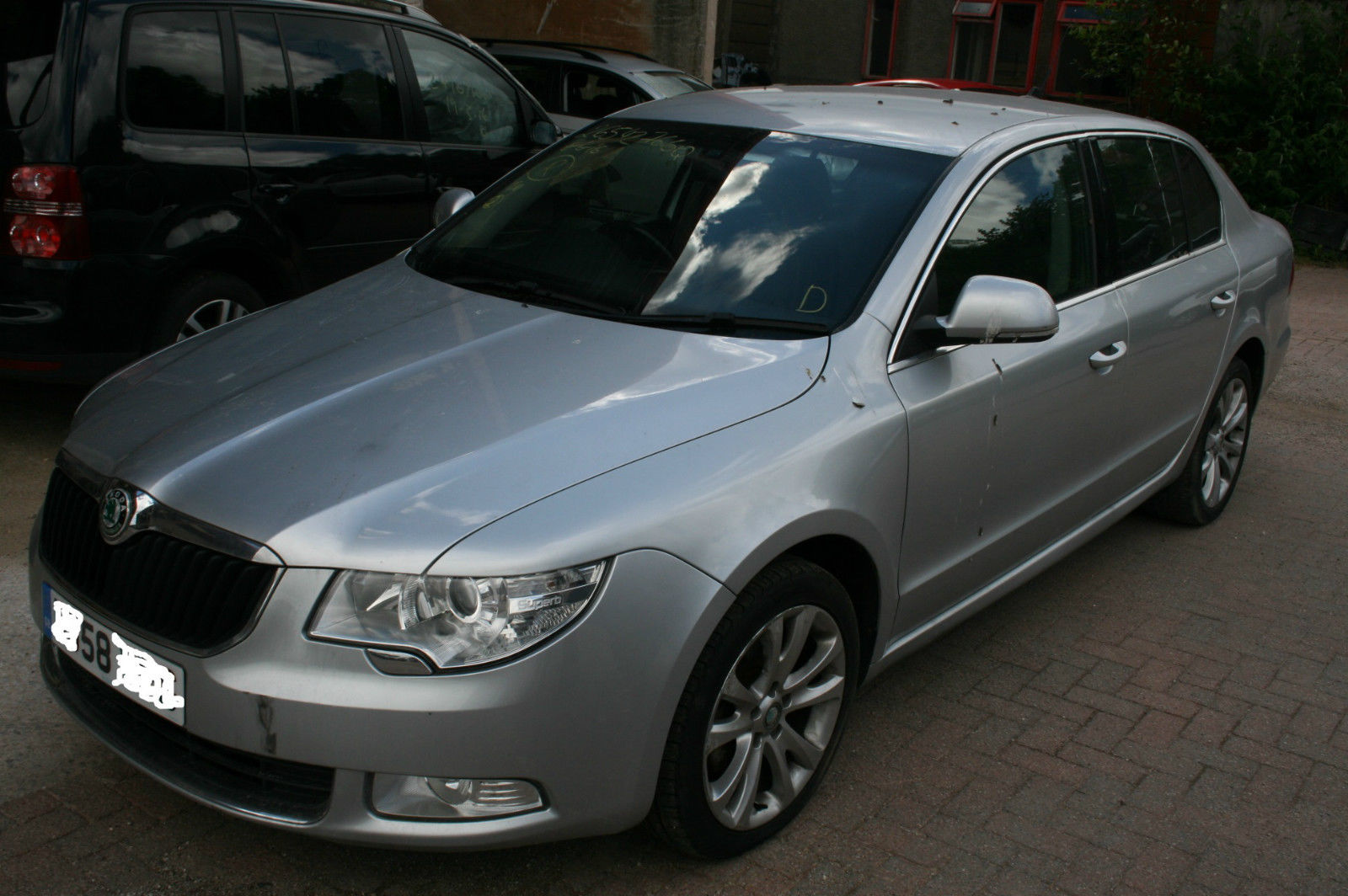 BREAKING 2009 SKODA SUPERB 1.9TDI BXE, SILVER 9156 , 5 SPEED , SALOON ...