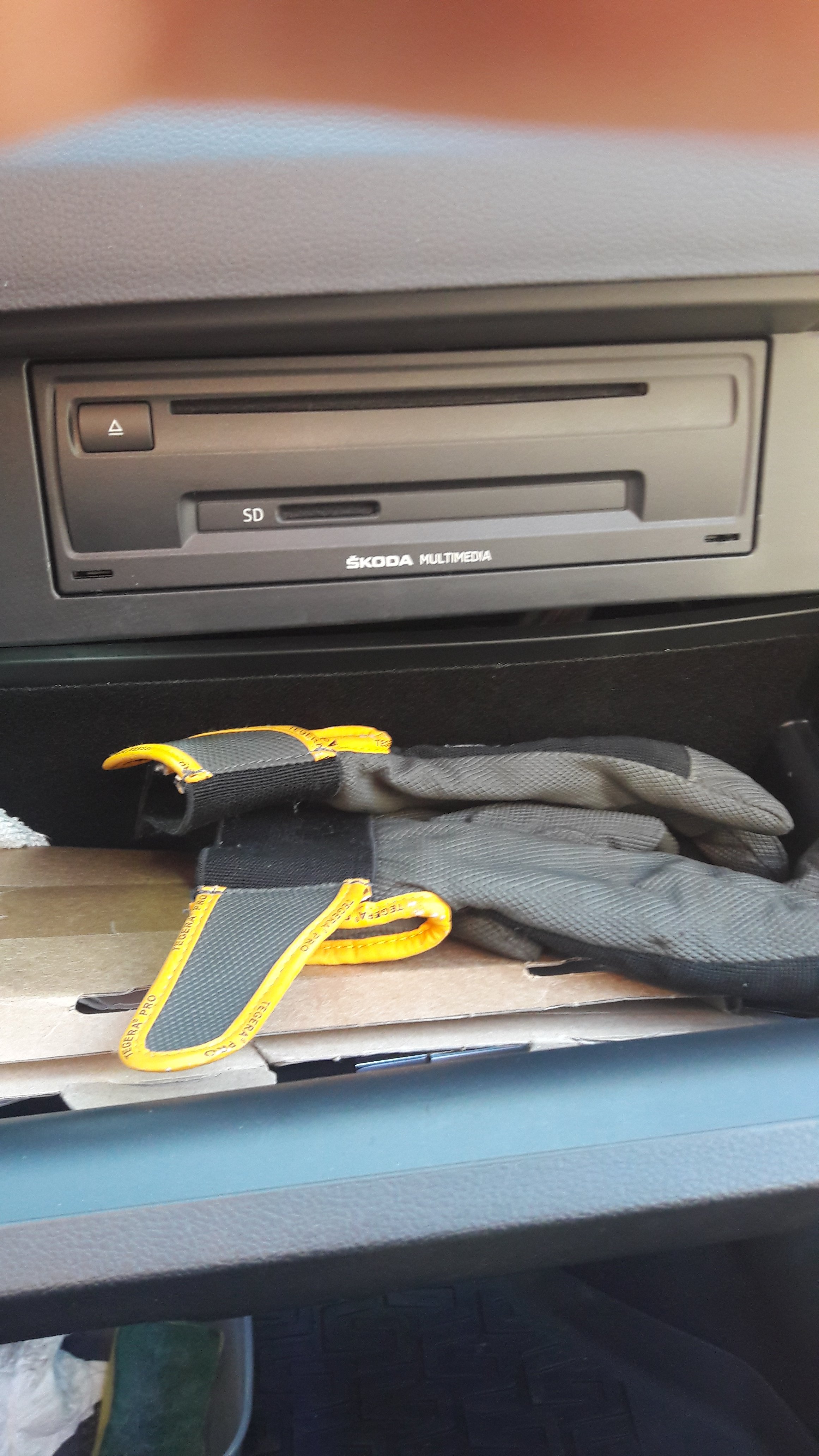 How to best remove stereo - Audio, Electronics and Security - BRISKODA