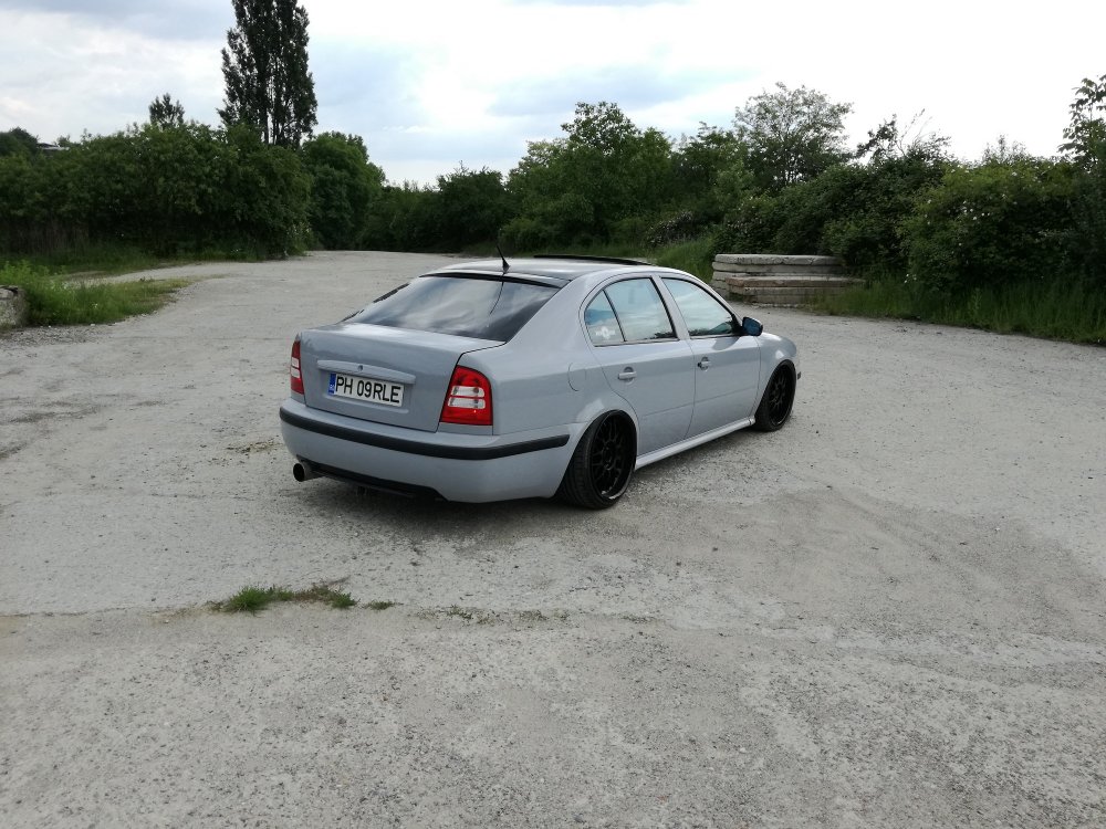 Costi's lowered Octavia - Octavia Projects - BRISKODA