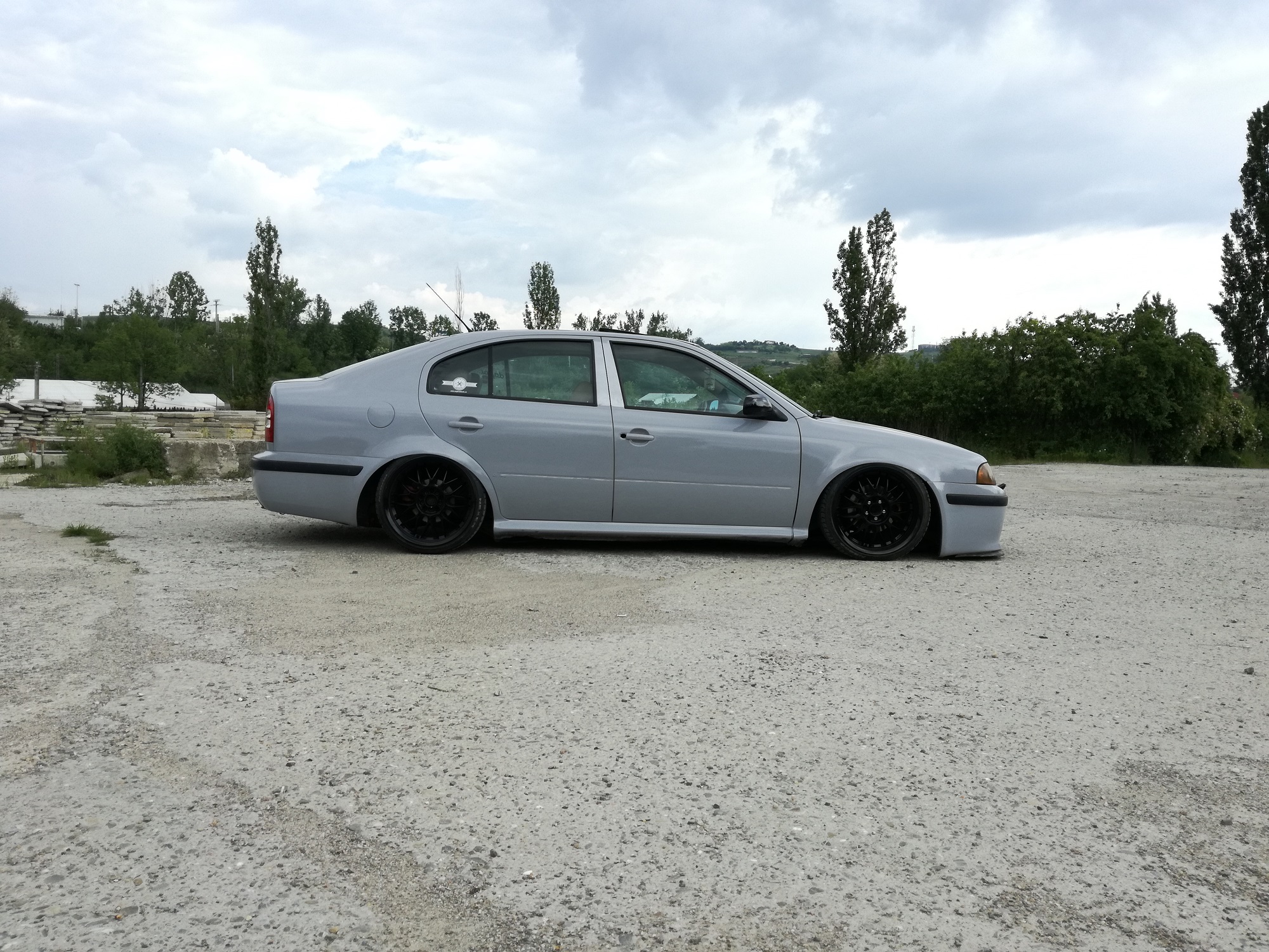 Costi's lowered Octavia - Octavia Projects - BRISKODA
