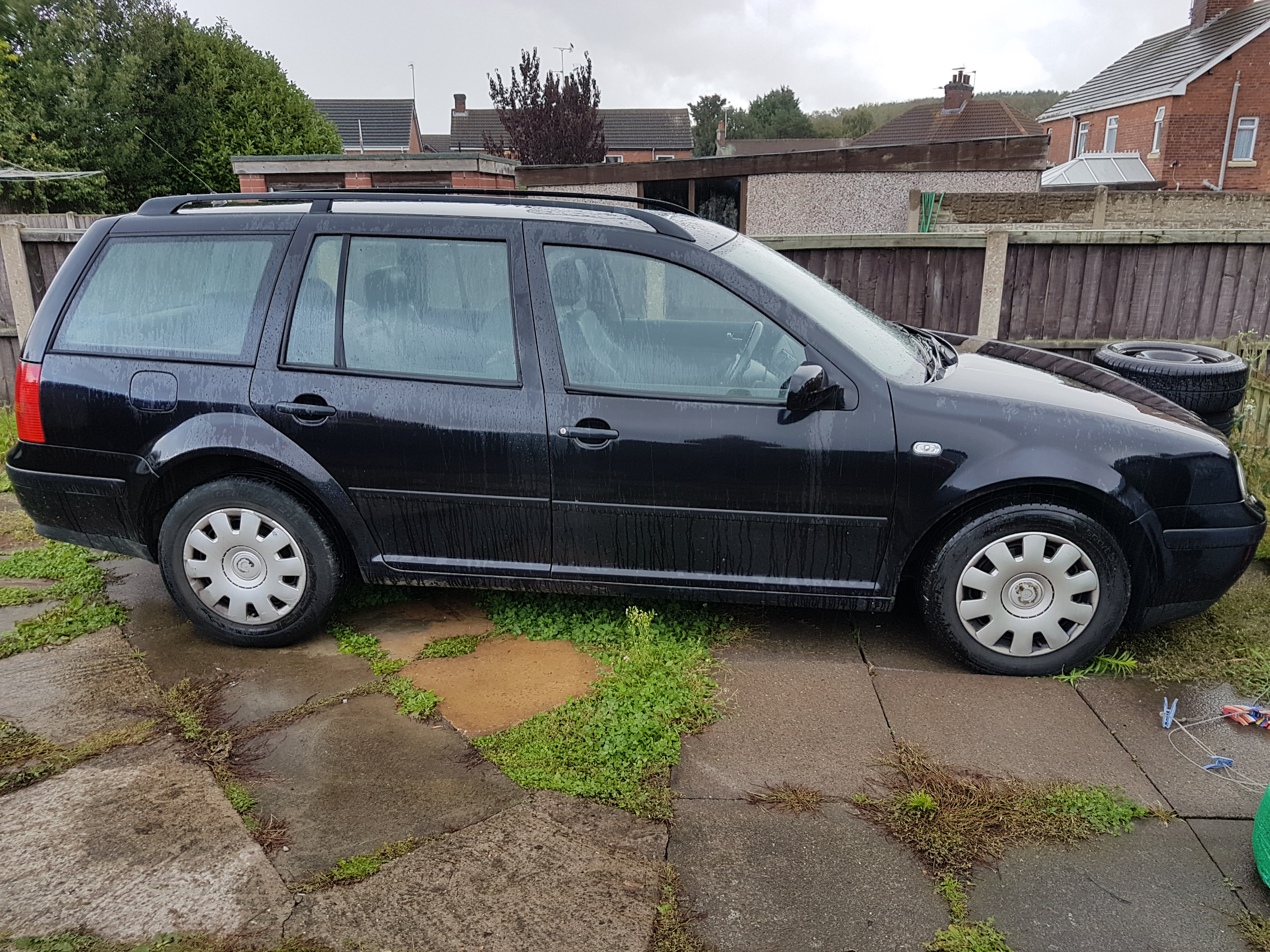 Si's golf tdi E-state - Non-Skoda Projects - BRISKODA