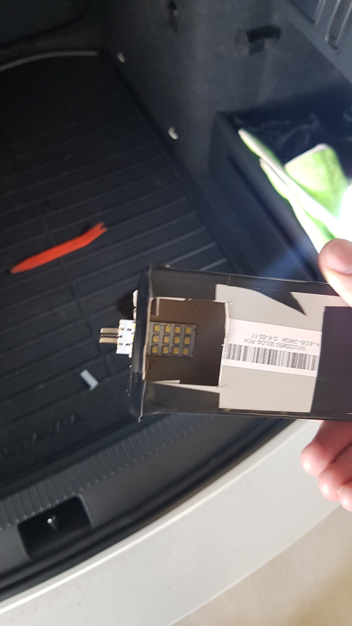 SuperSkoda MegaPower trunk/boot light vs AliExpress - Skoda Octavia ...