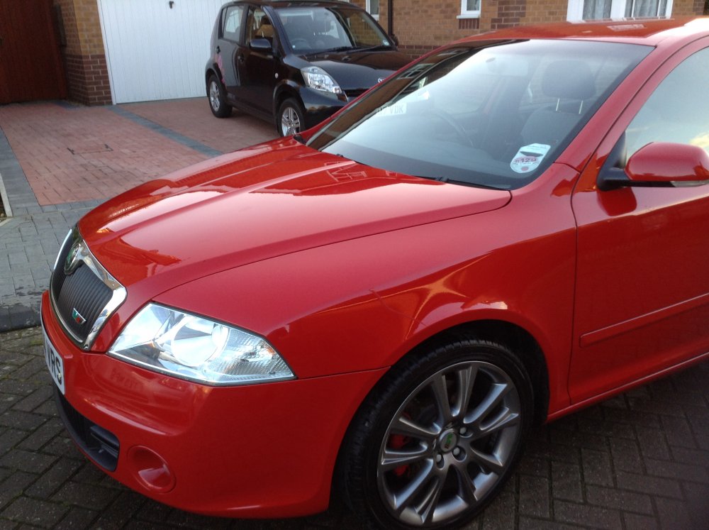 Red Octavia VRS mk2 - Octavia Projects - BRISKODA