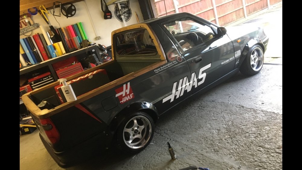 Modified Skoda Pick-Up - Styling and Car Care - BRISKODA
