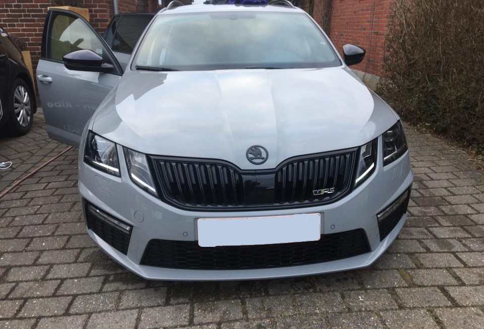 Red facelift Vrs - Page 2 - Octavia Projects - BRISKODA
