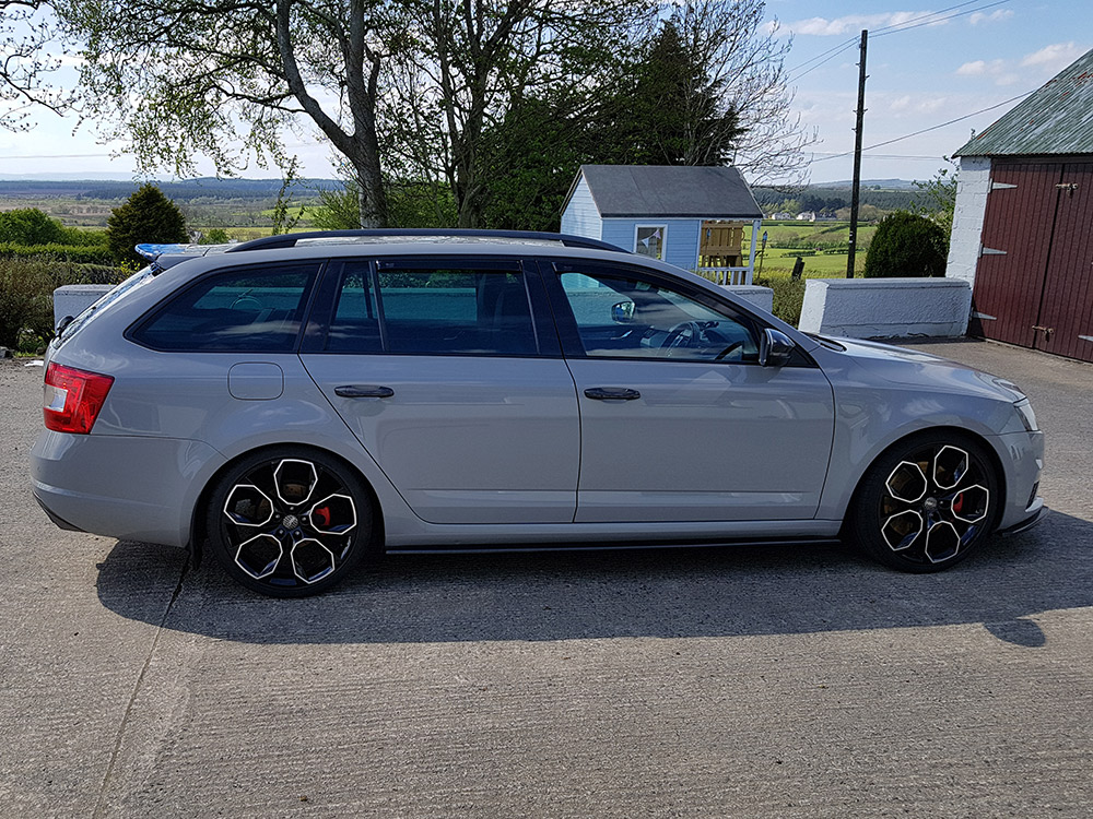 Milotec 'Carbon' Combi Spoiler extension - Skoda Octavia Mk3 (2013 ...