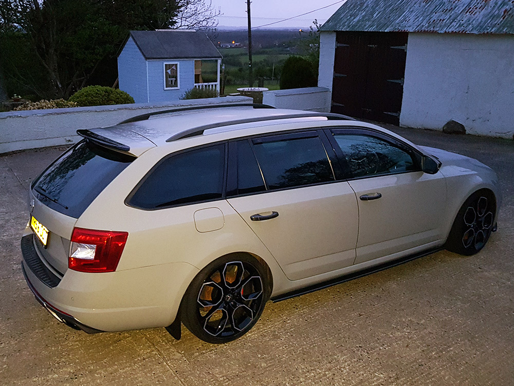 Milotec 'Carbon' Combi Spoiler extension - Skoda Octavia Mk3 (2013 ...