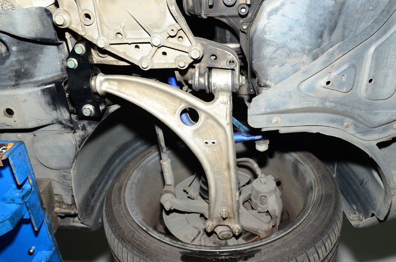 Castor bush, brake reaction bush... - Skoda Superb Mk2 (2008-2015 ...