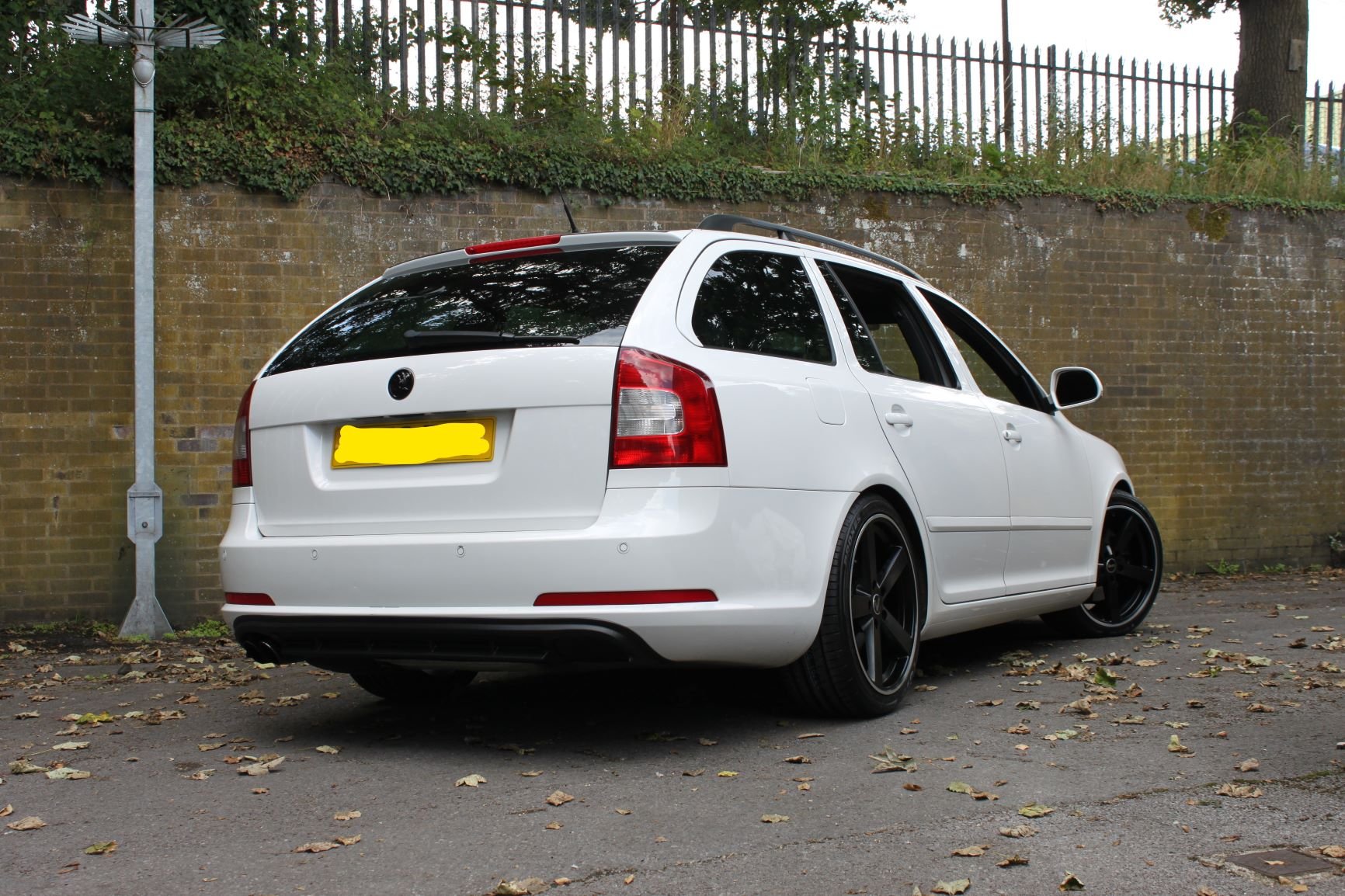 XX SOLD XX - FOX MS003 Black alloy wheels - nearly new - Wheels & Tyres ...