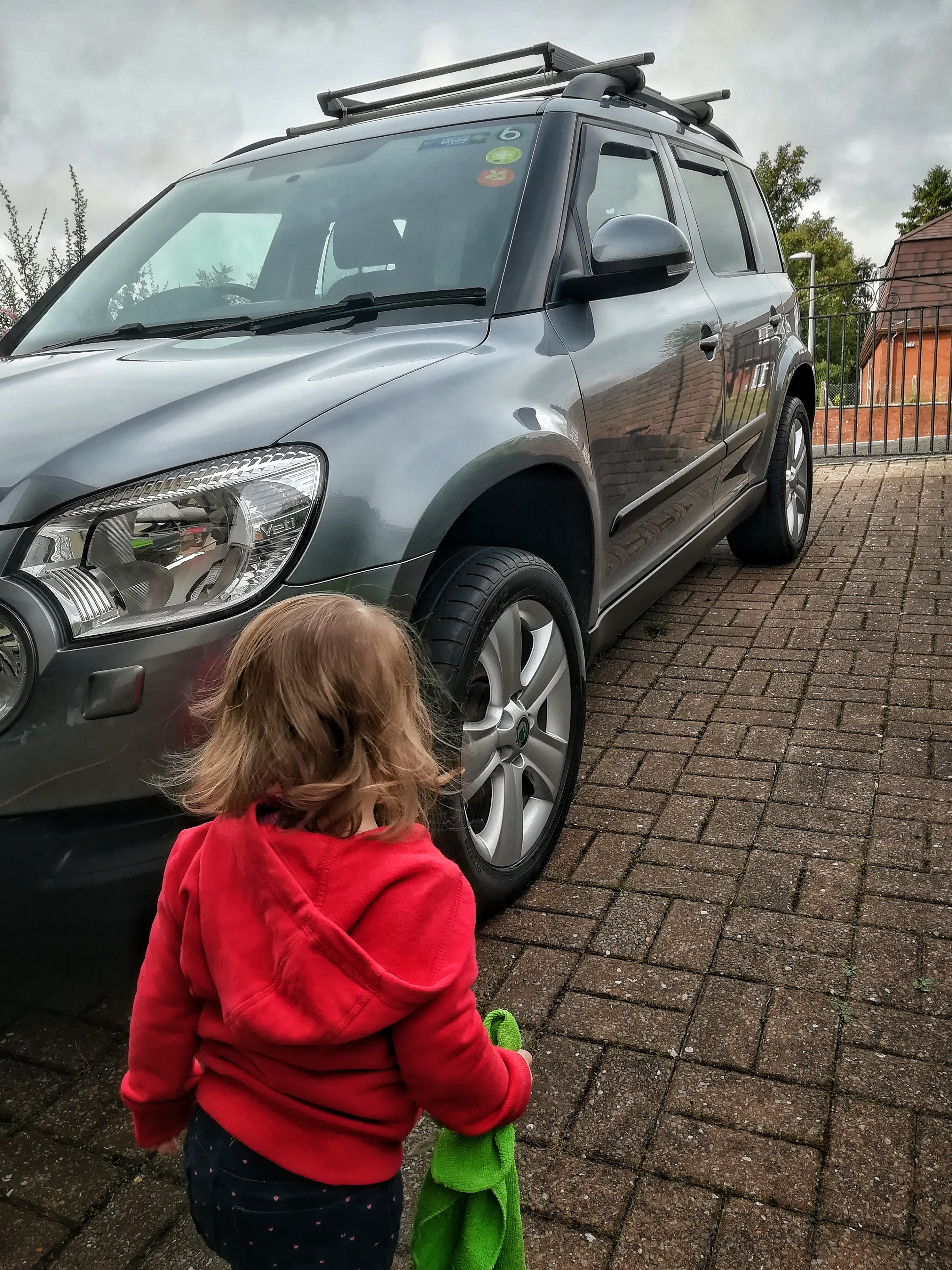 Rust spots on lower door - Skoda Yeti - BRISKODA