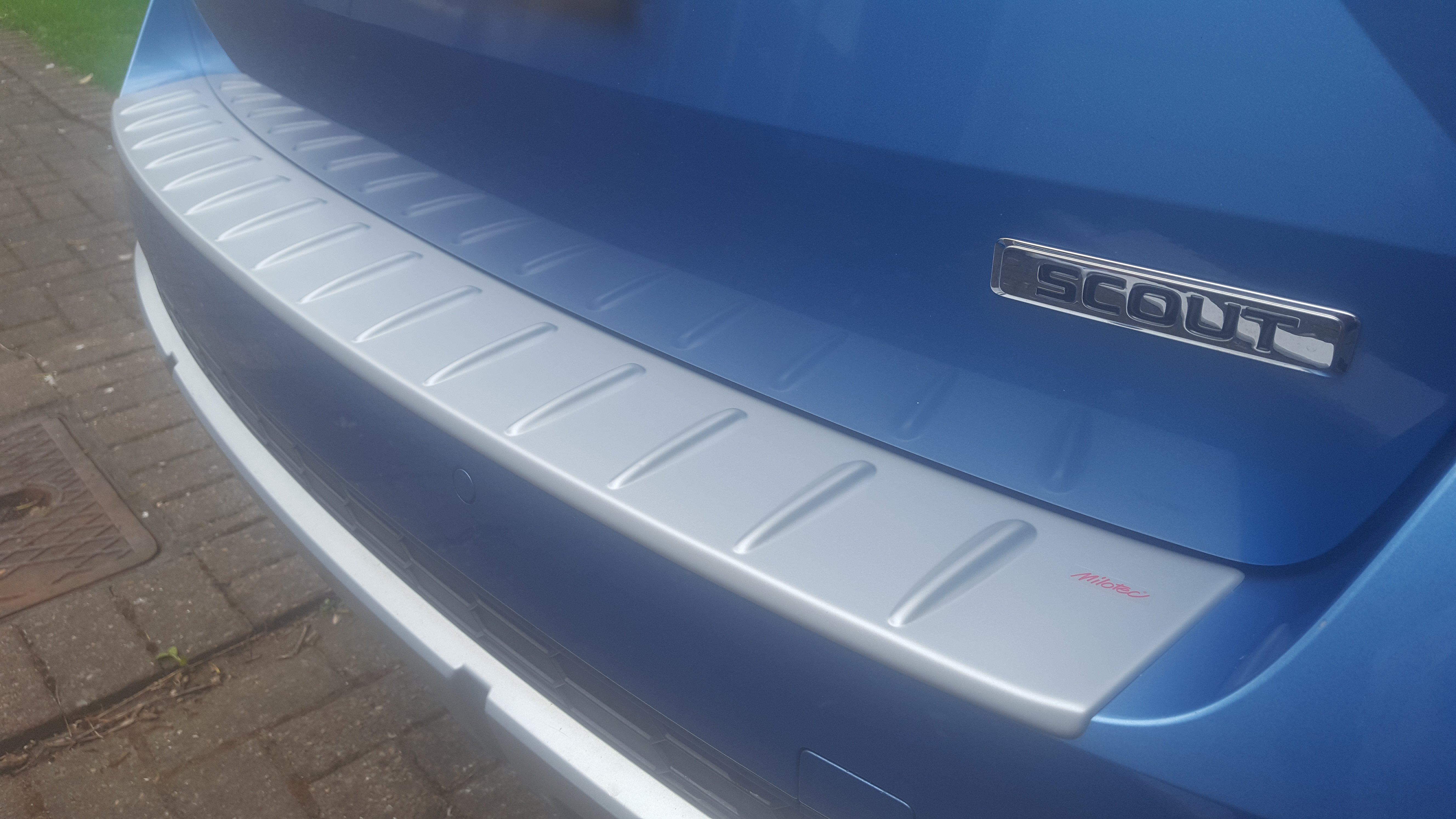 milotek boot sill protector fitting and review - Skoda Octavia Mk3 ...