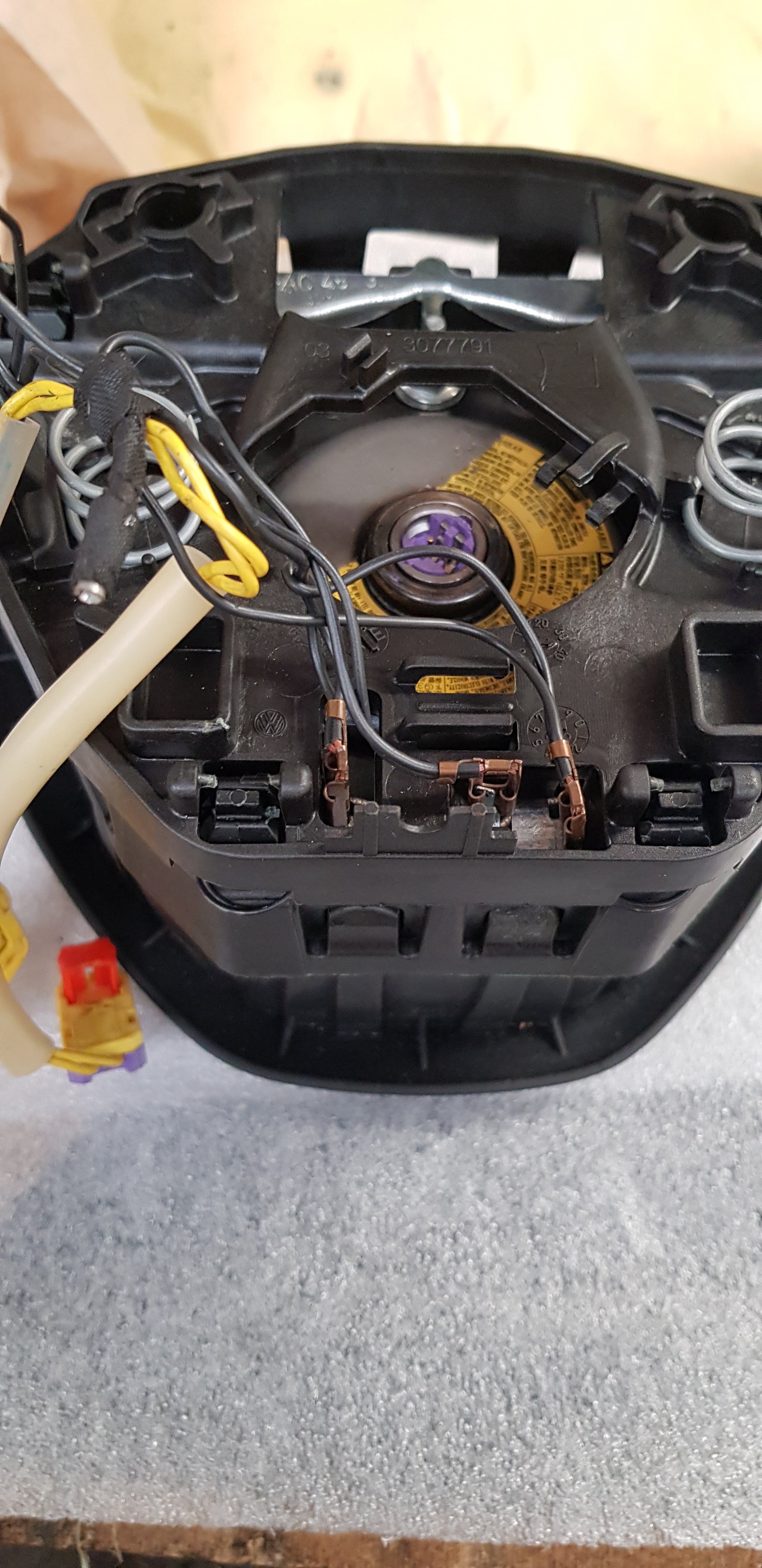 No horn after MFSW retrofit - Performance & Tuning Upgrades - BRISKODA