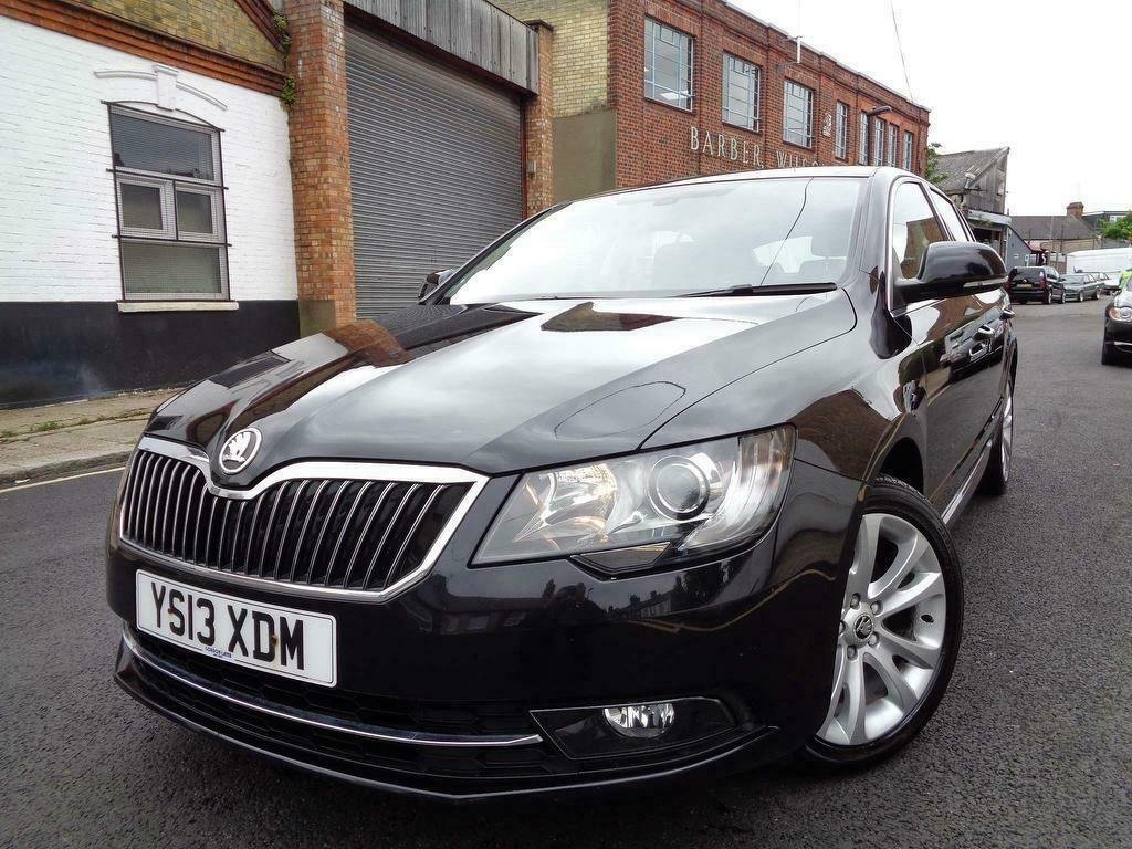 erm.... a 13 plate MK2 FL? - Skoda Superb Mk2 (2008-2015) - BRISKODA