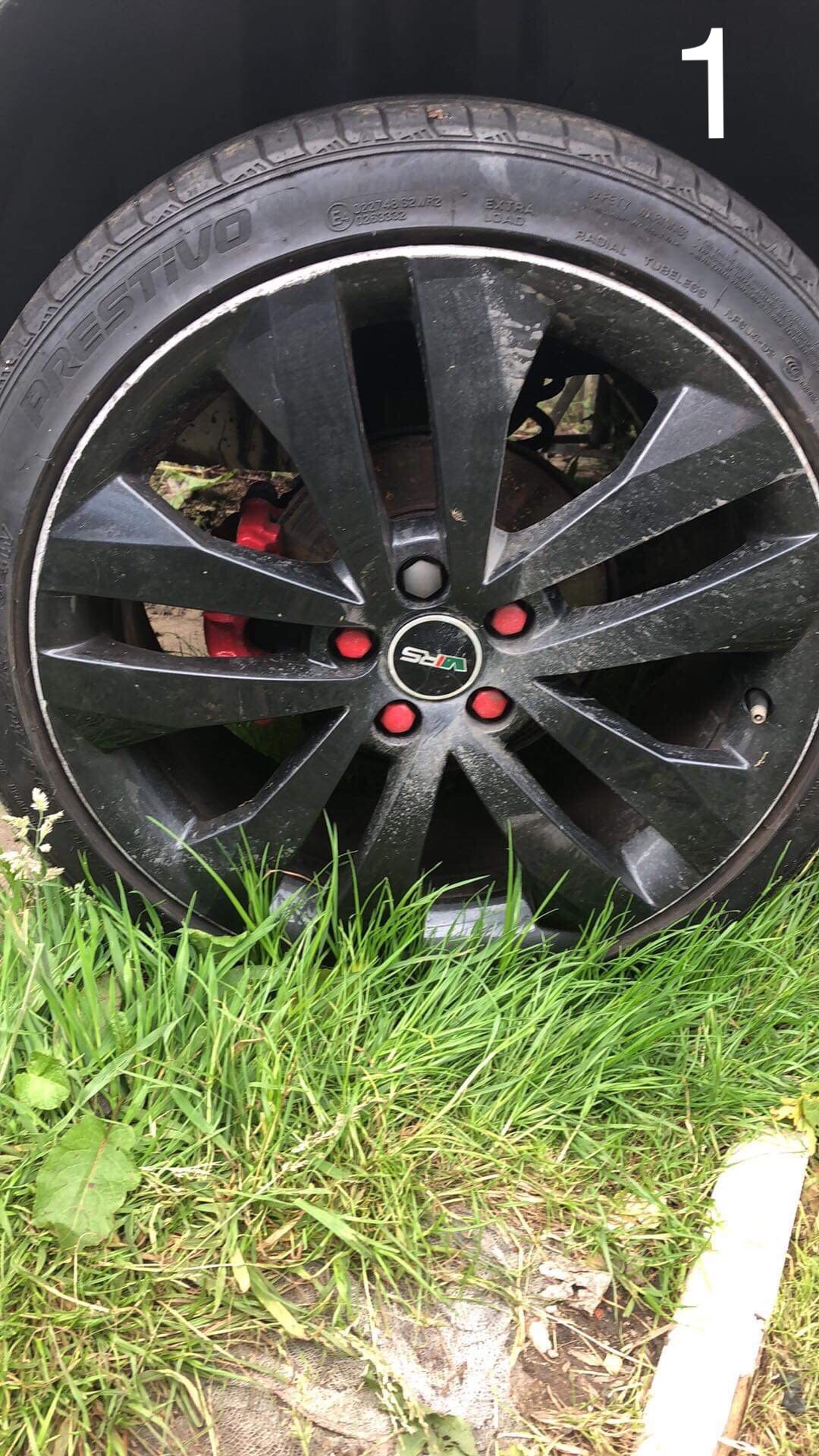 3 x 17” gigaro alloys anthracite grey - Wheels & Tyres For Sale - BRISKODA