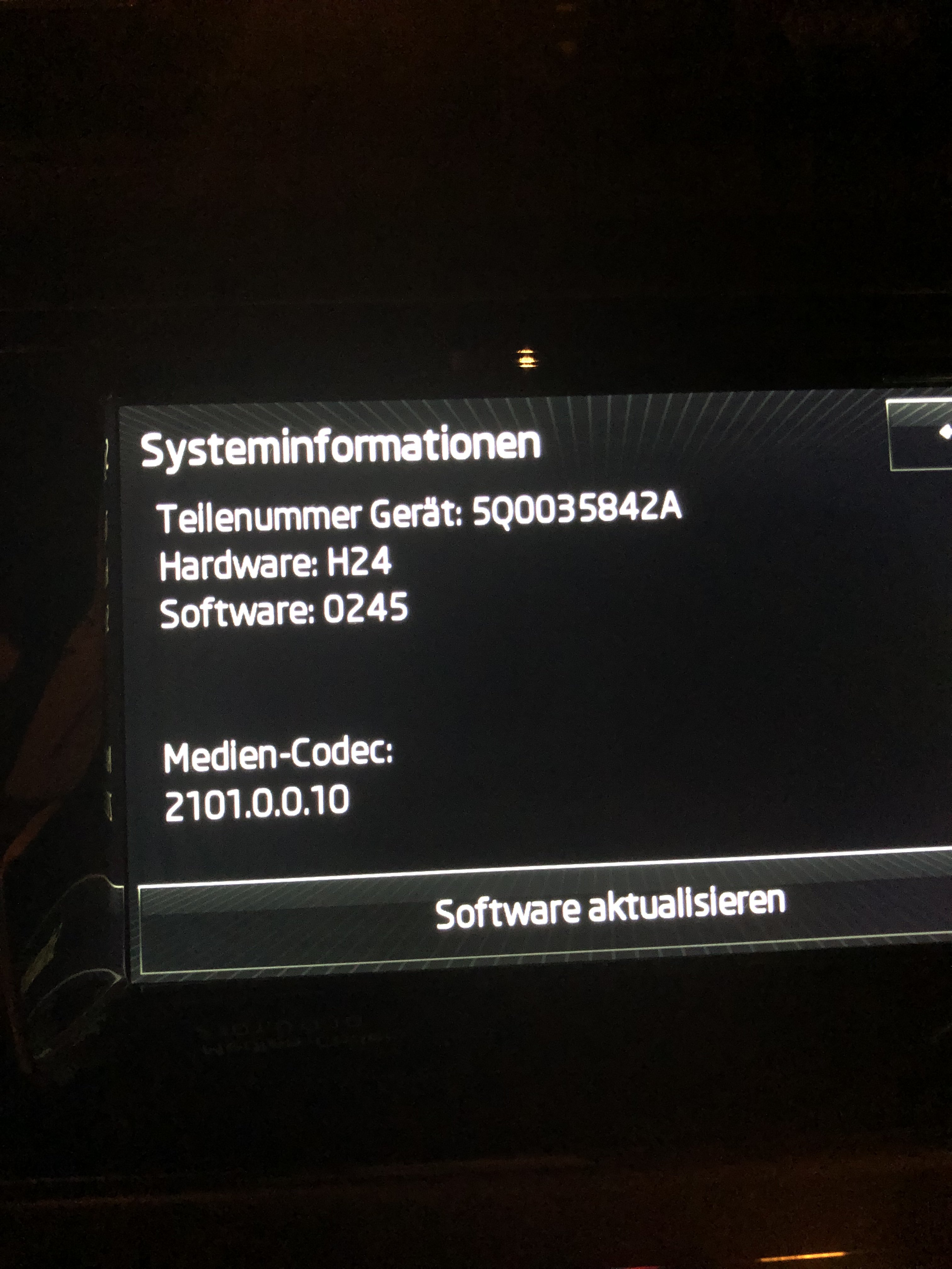 Charge pressure actuator Code P334B00 - Skoda Fabia Mk3 (2014-2021 ...