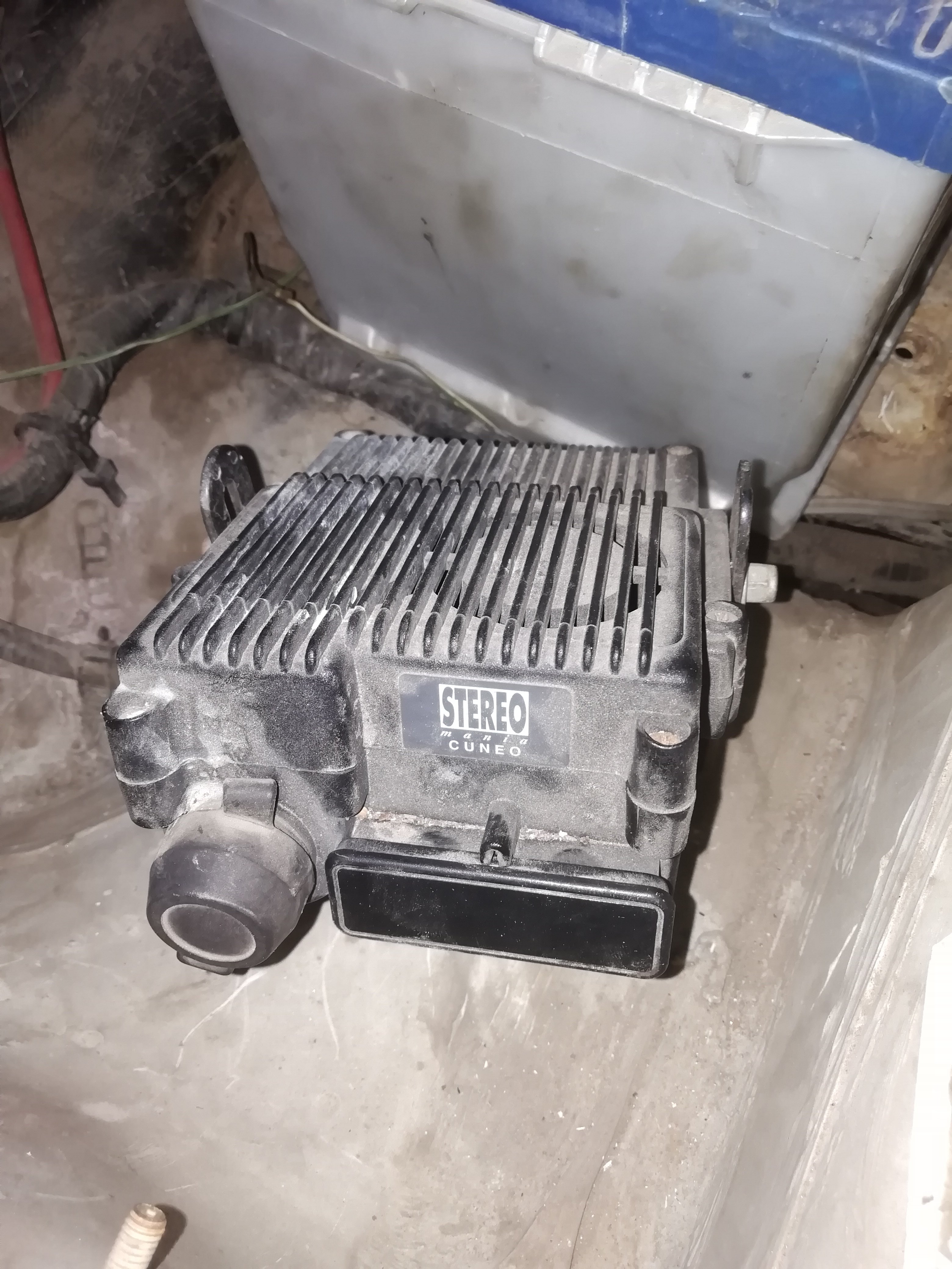 Unknown part came with engine 1.6 - Skoda Favorit, Skoda Felicia, Skoda ...