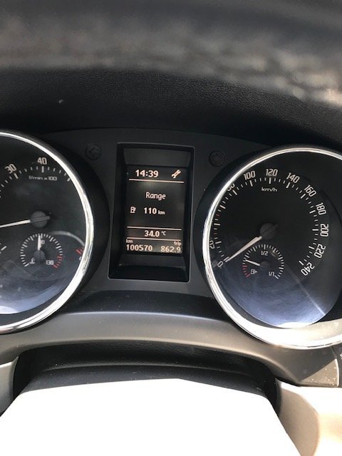Gear shows screwdriver icon - Skoda Yeti - BRISKODA