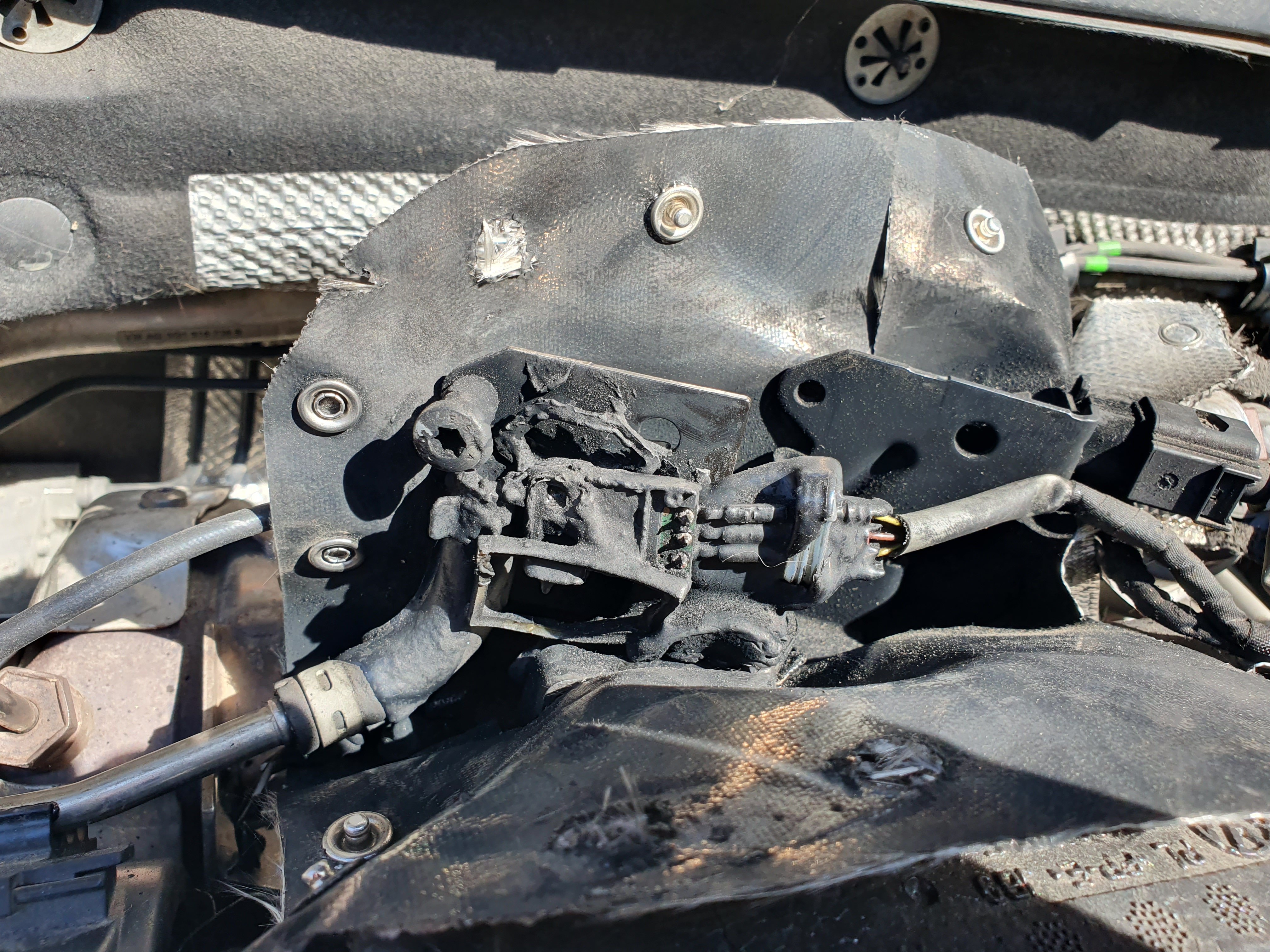 DPF Differential Pressure Sensor P2456 - Skoda Octavia Mk3 (2013 - 2020 ...