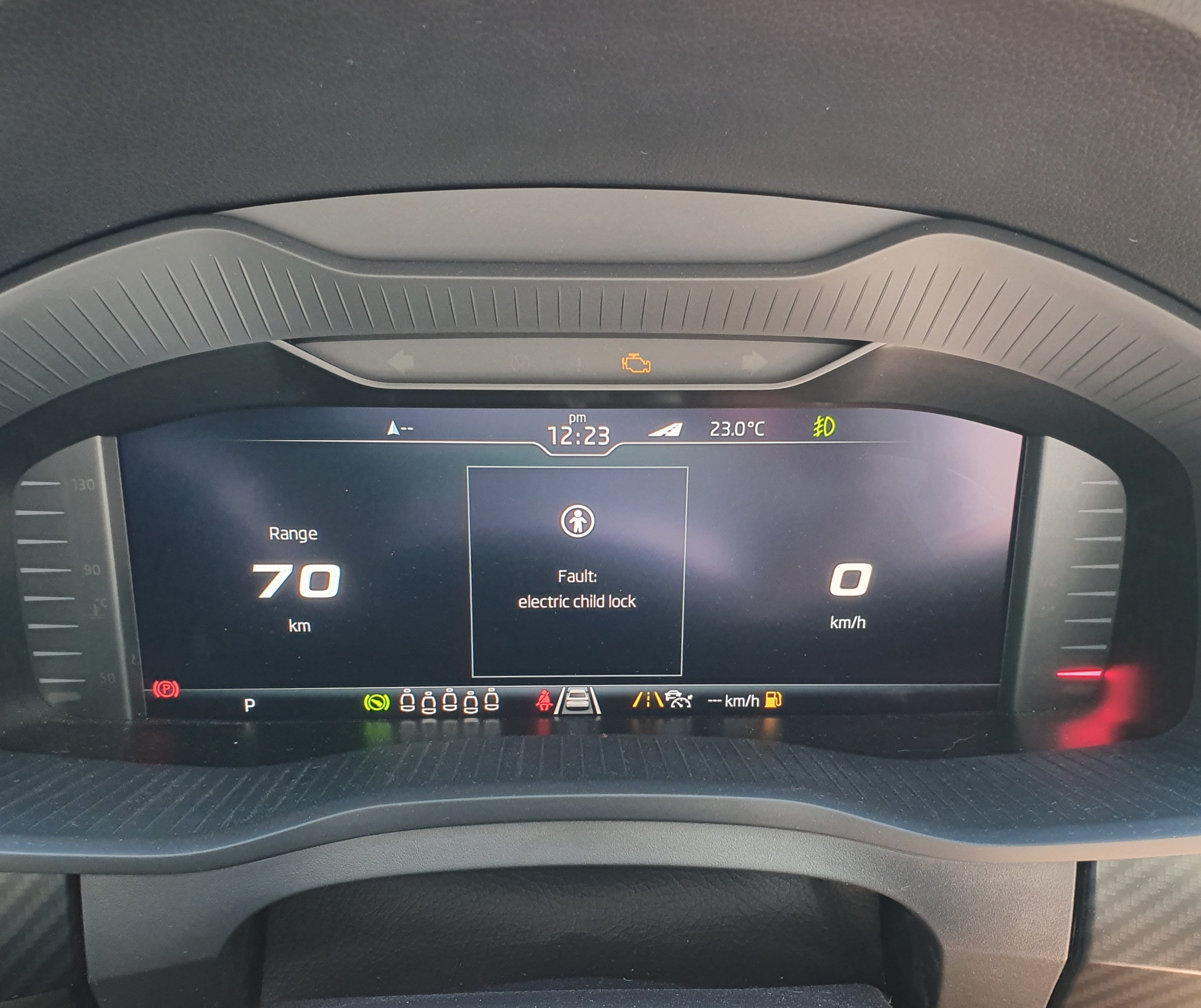 Fault: Electric child lock - Skoda Kodiaq MK1 (2017-2023) - BRISKODA