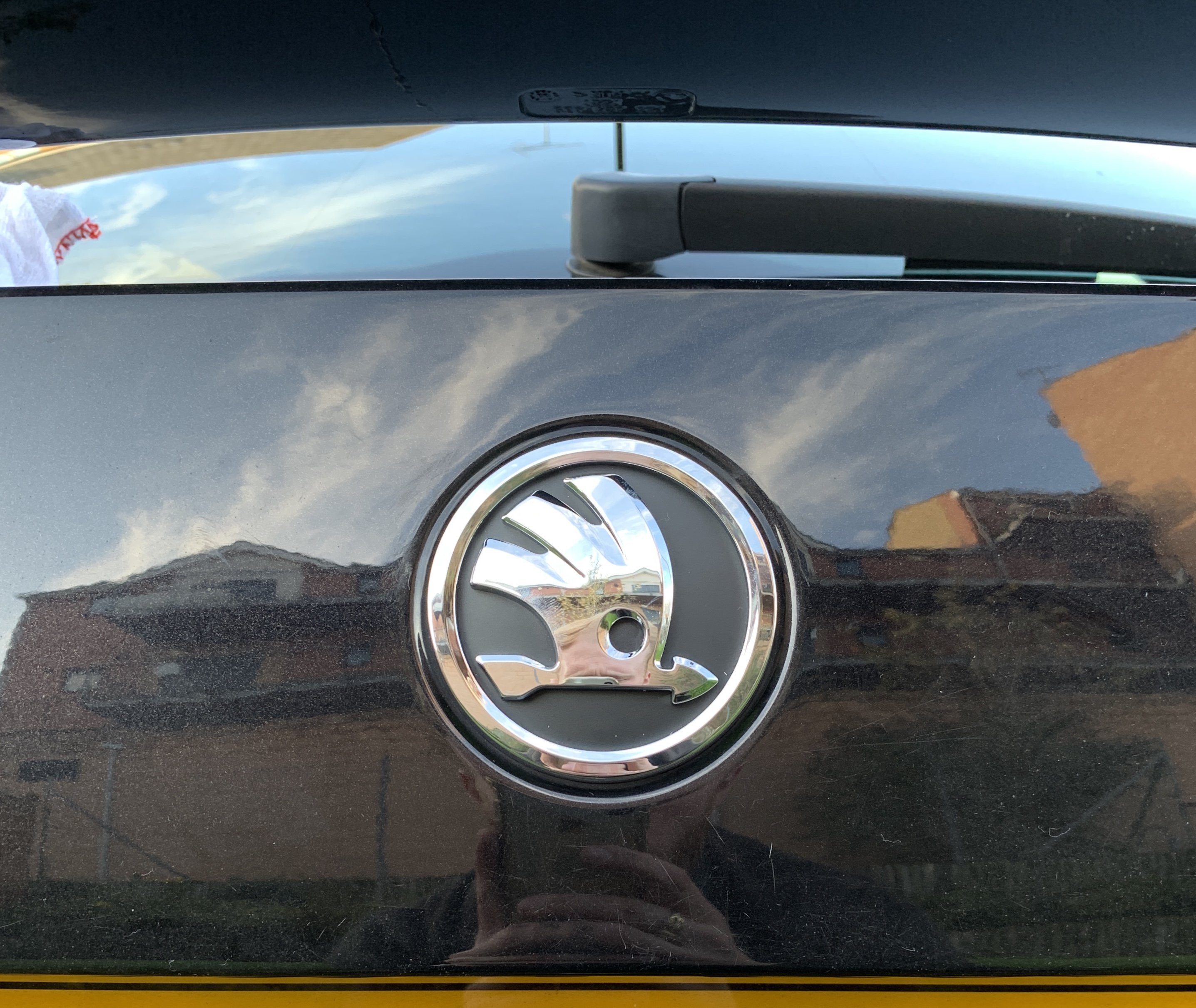 New style boot emblem - Skoda Octavia Mk2 (2004 - 2013) - BRISKODA