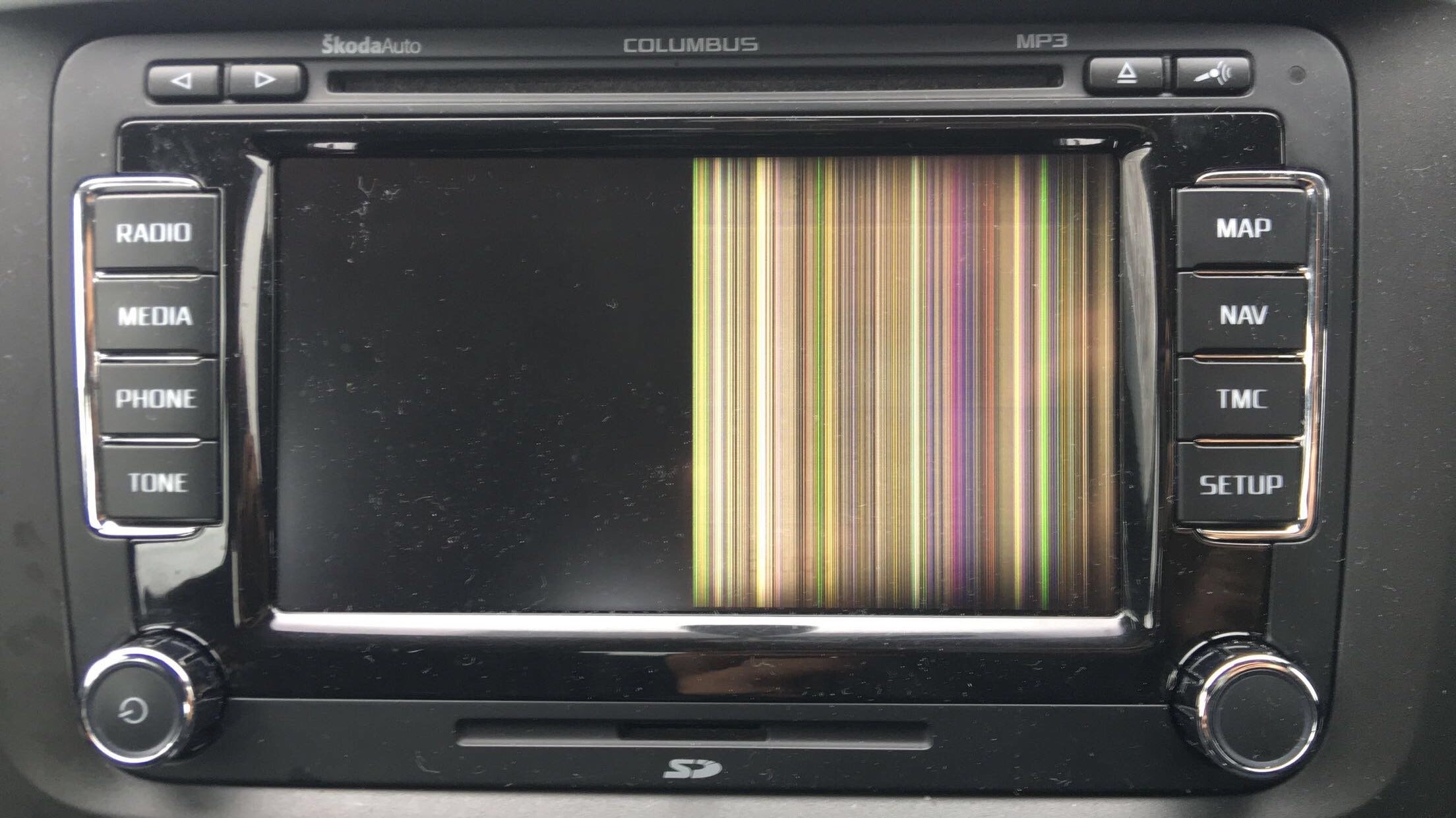 Skoda Octavia Columbus Screen Display Malfunction - Skoda Octavia Mk2 ...