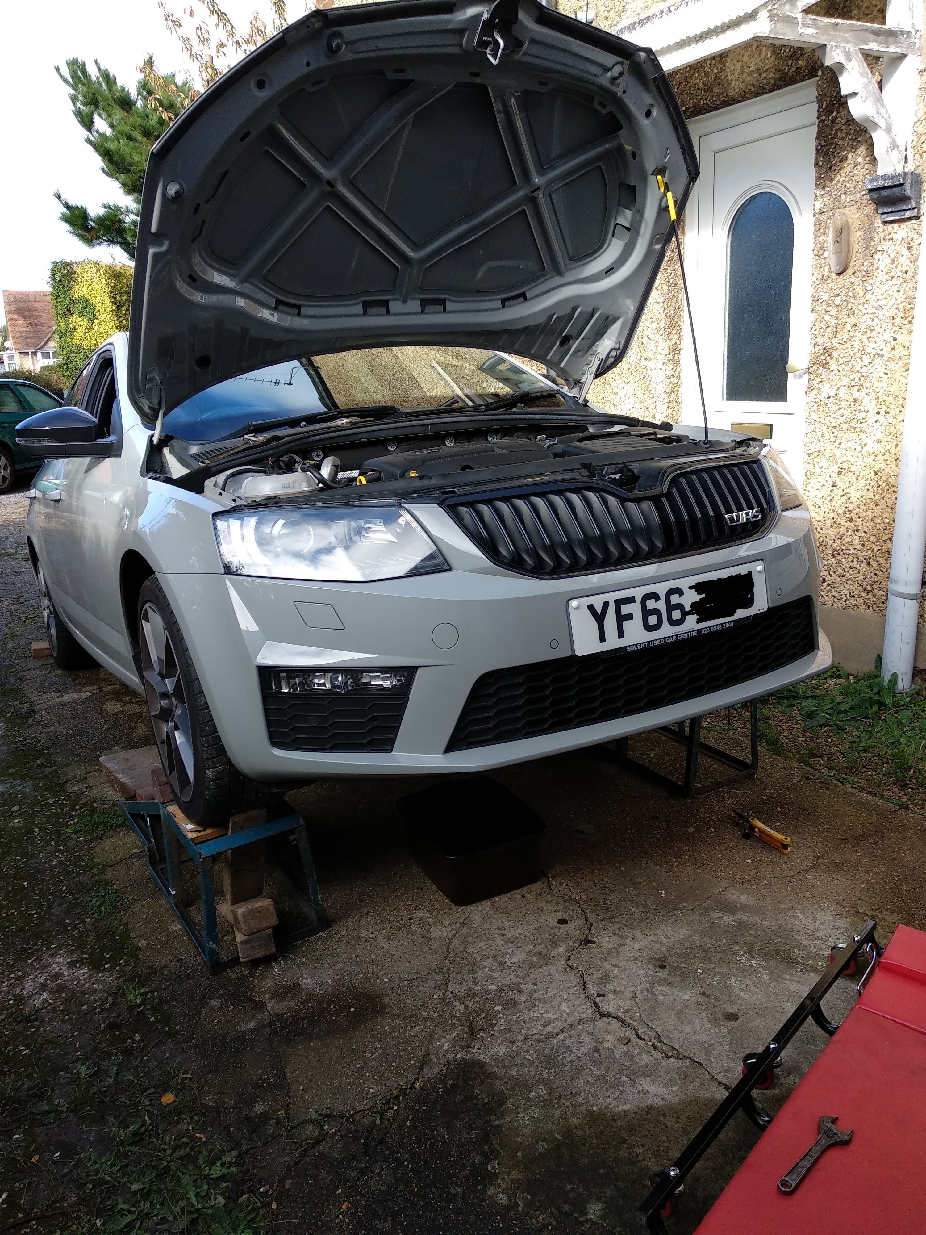 central jacking point - Skoda Octavia Mk3 (2013 - 2020) - BRISKODA