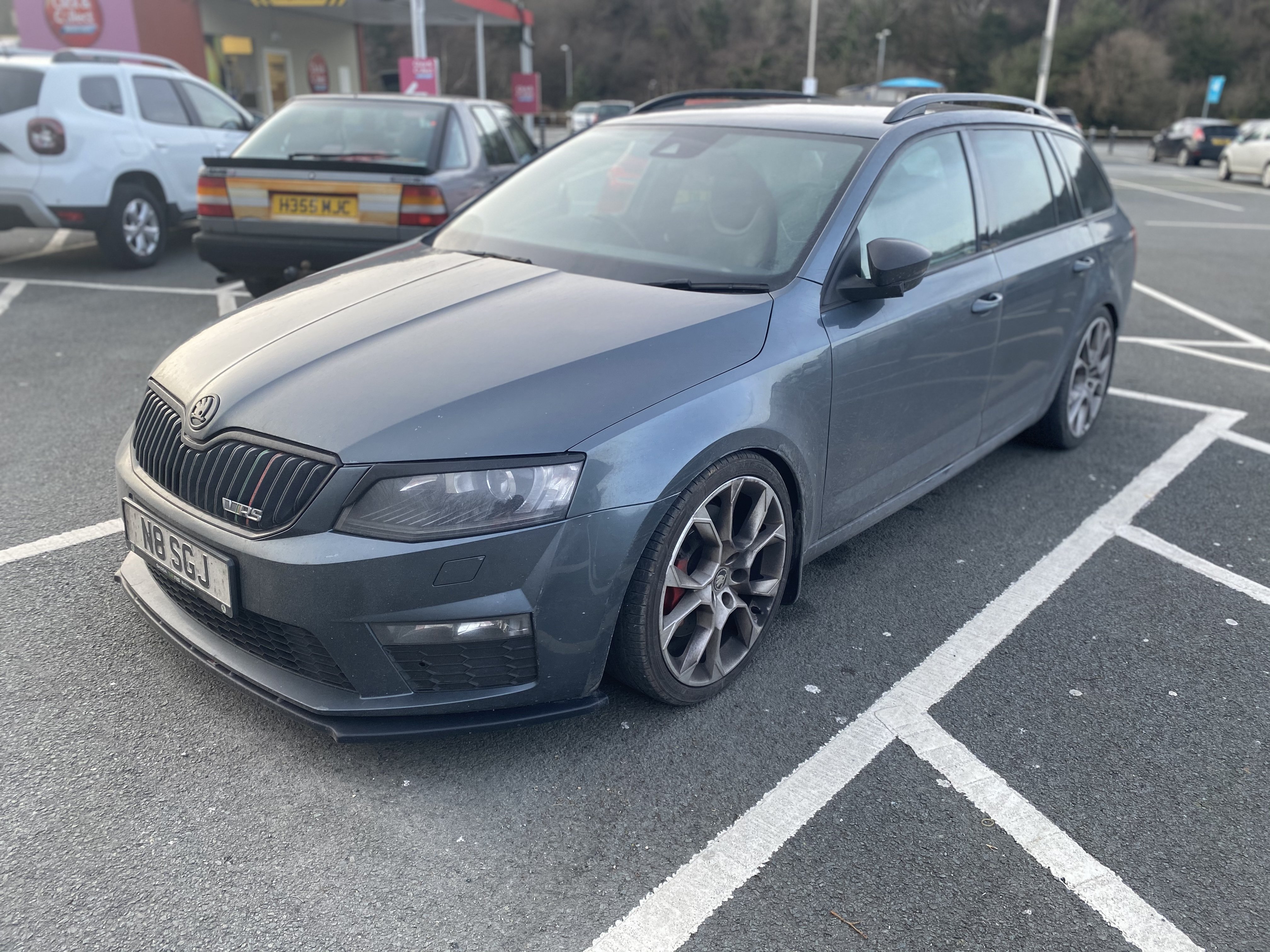 1.6CR Black Edition Estate - Lowering Options - Skoda Octavia Mk3 (2013 ...