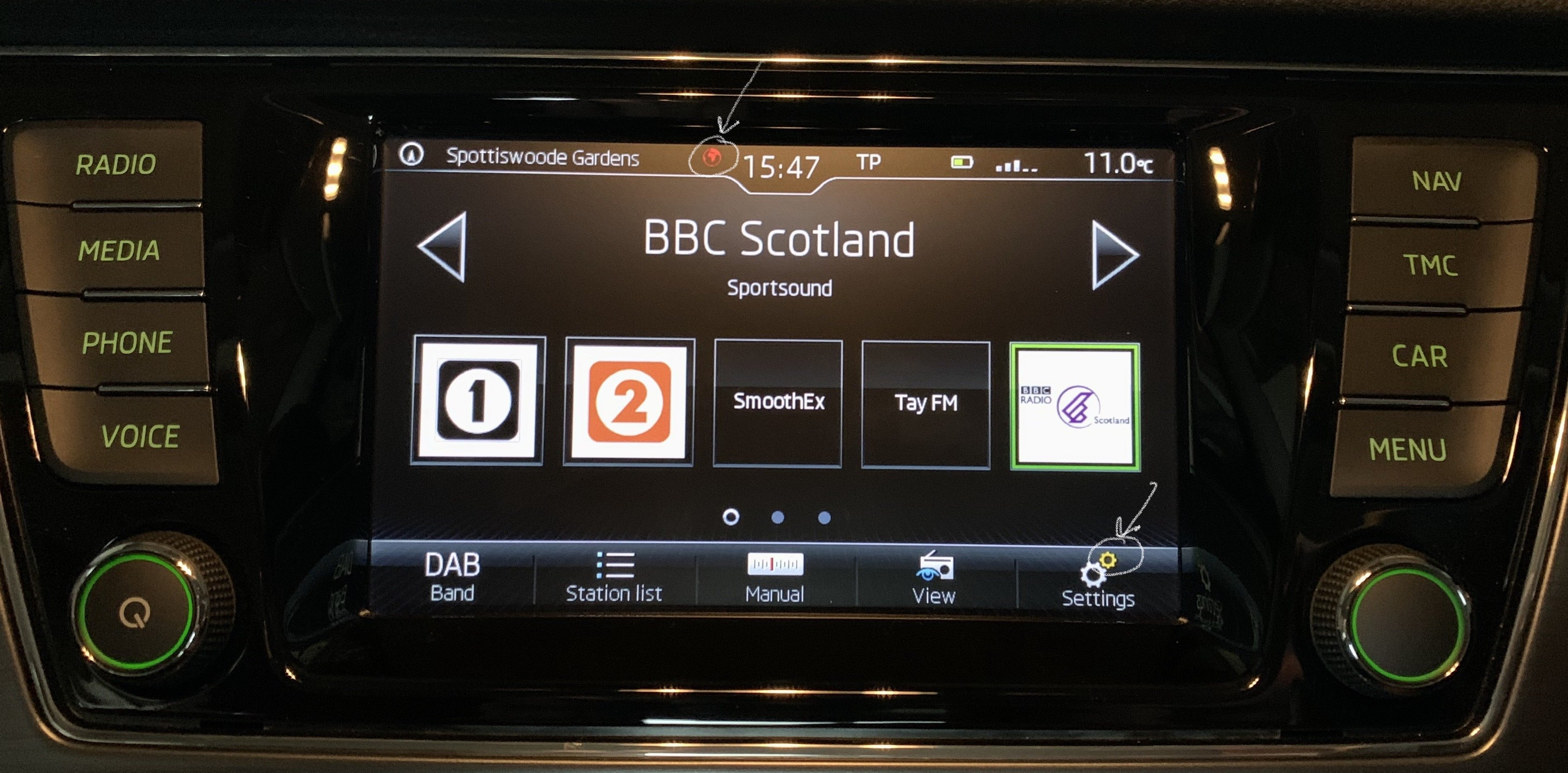 Infotainment screen - can you explain these logos? - Skoda Fabia Mk3 ...