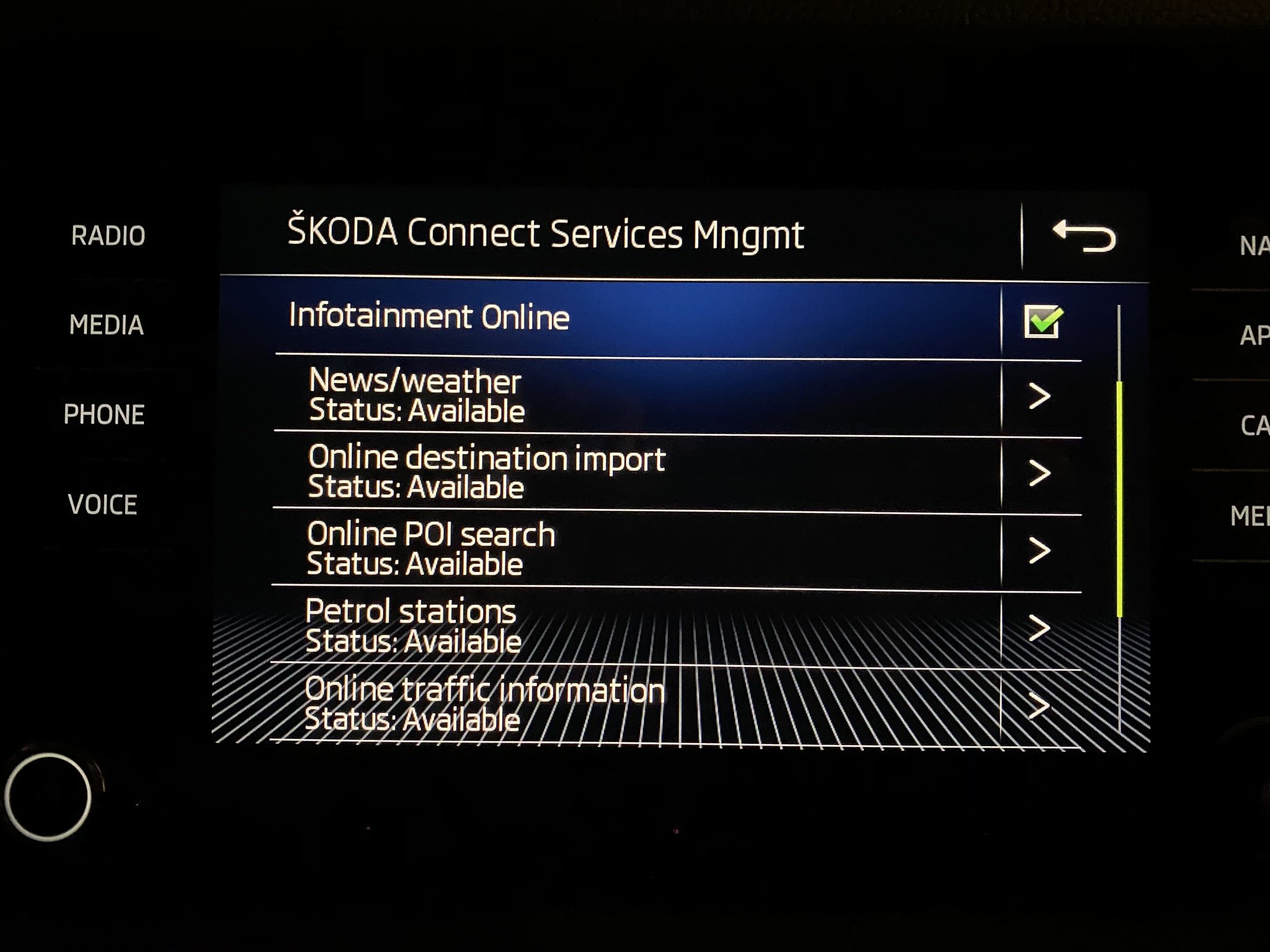 What does the RED icon mean on the radio - Skoda Kodiaq MK1 (2017-2023 ...