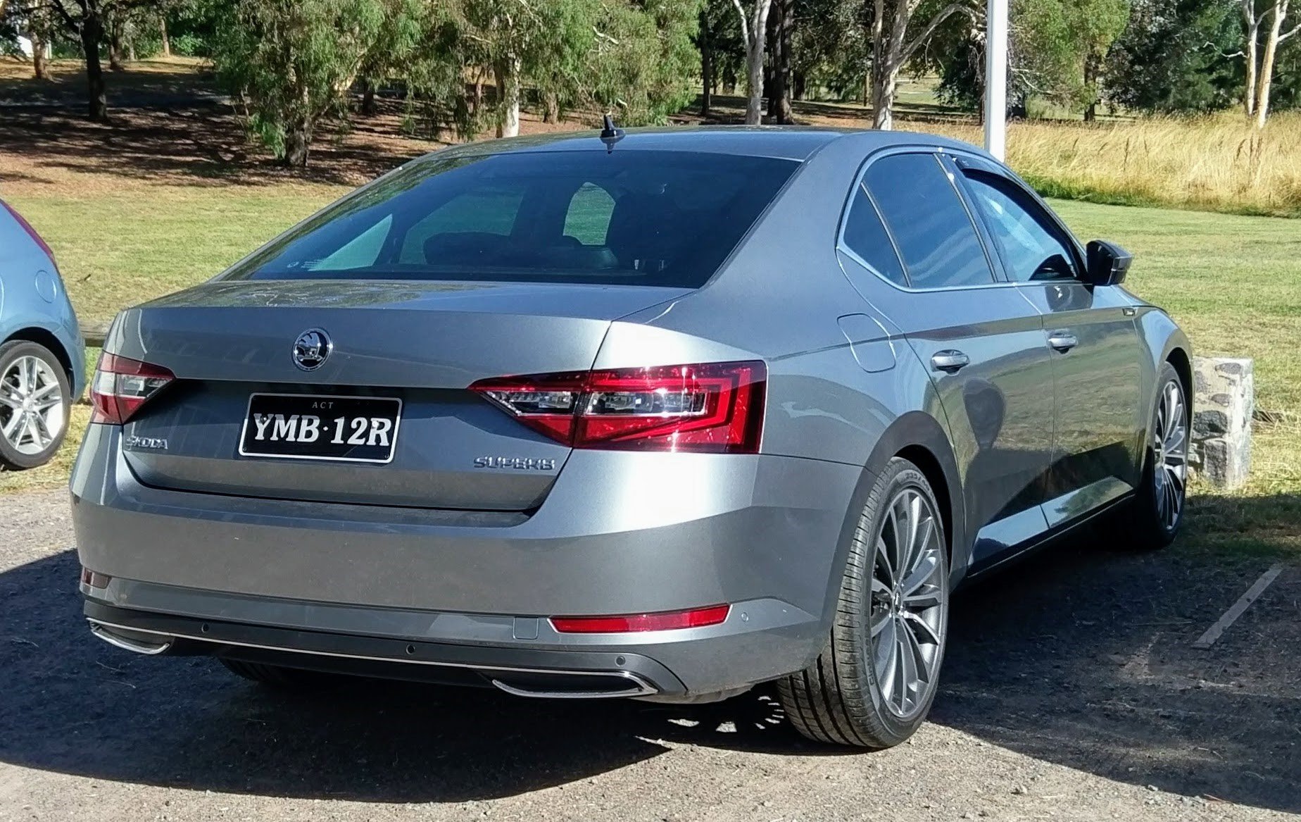 Rear bumper diffuser - Skoda Superb Mk3 (2015 - 2023) - BRISKODA