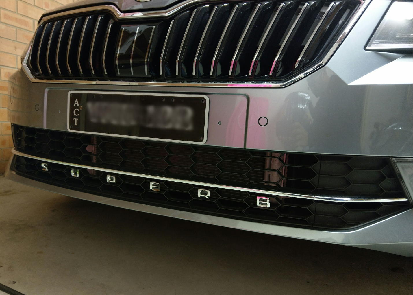 Rear bumper diffuser - Skoda Superb Mk3 (2015 - 2023) - BRISKODA