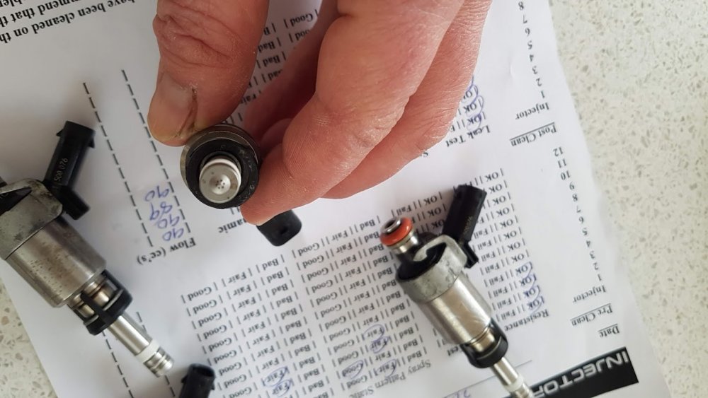 vRS Petrol Facelift CCZA valve cleaning - Skoda Octavia Mk2 (2004 ...