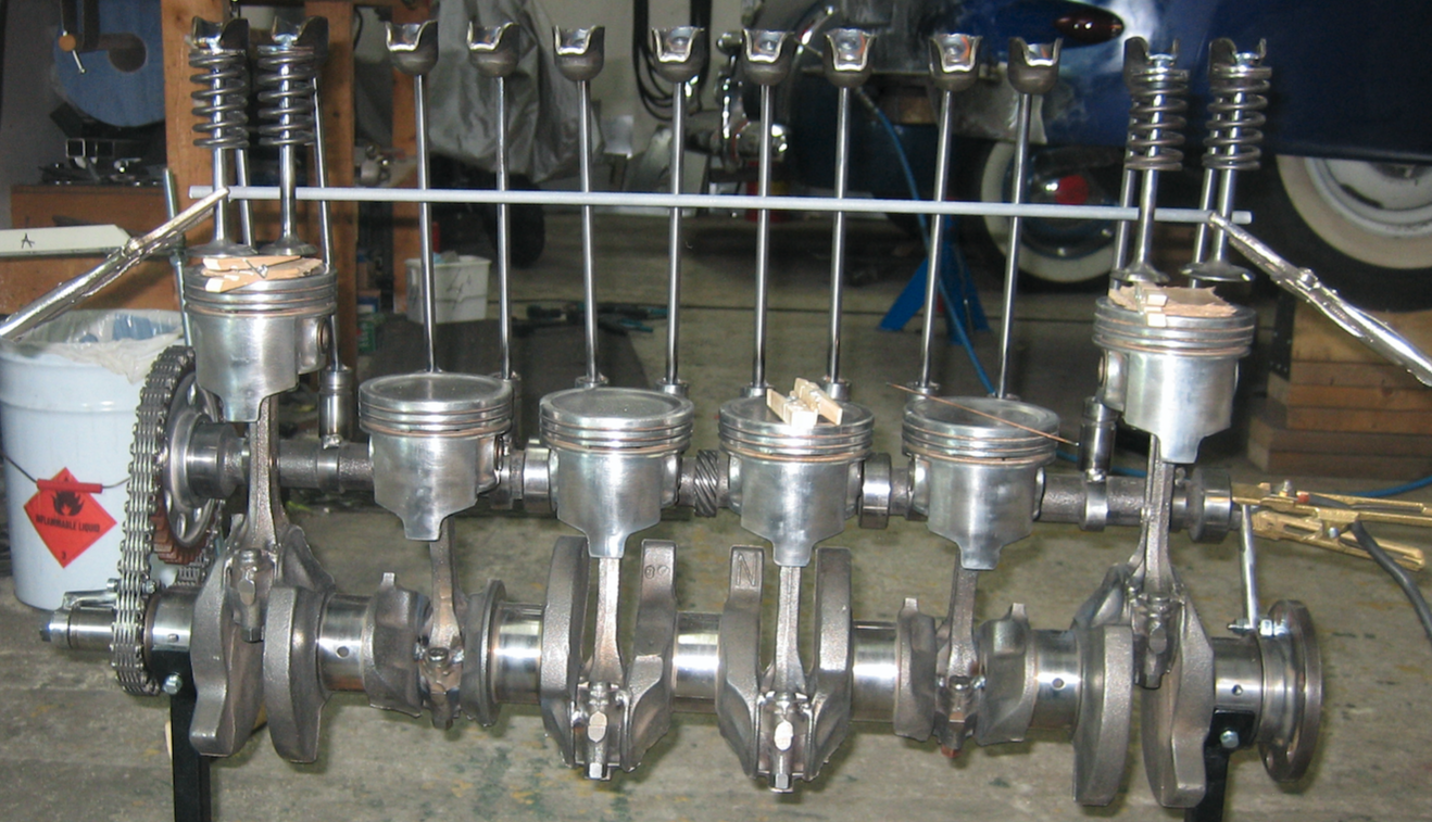 Skeleton engine - Non-Skoda Projects - BRISKODA